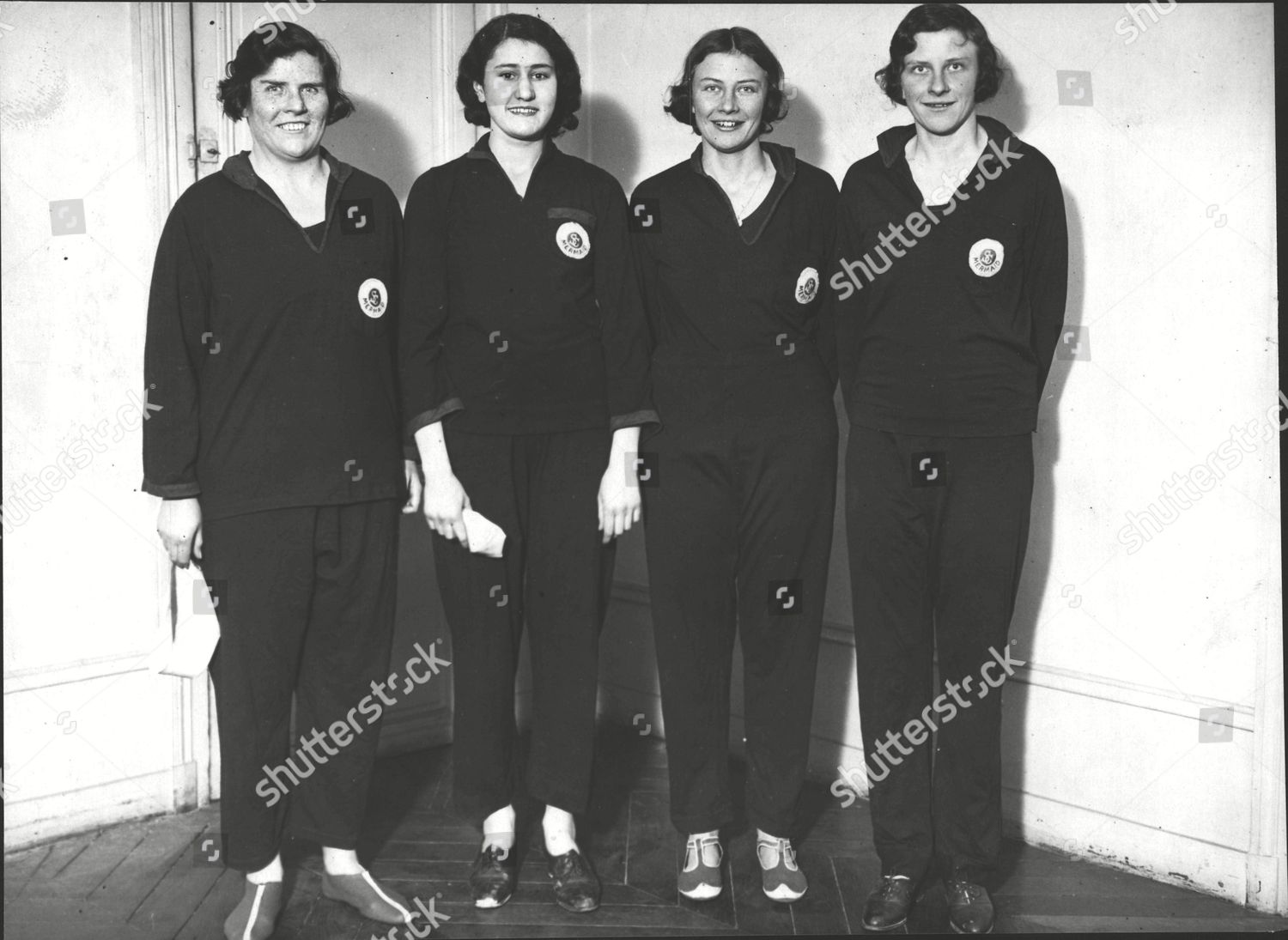 English Women Swimmers 1931 Swimming Championships Editorial Stock ...