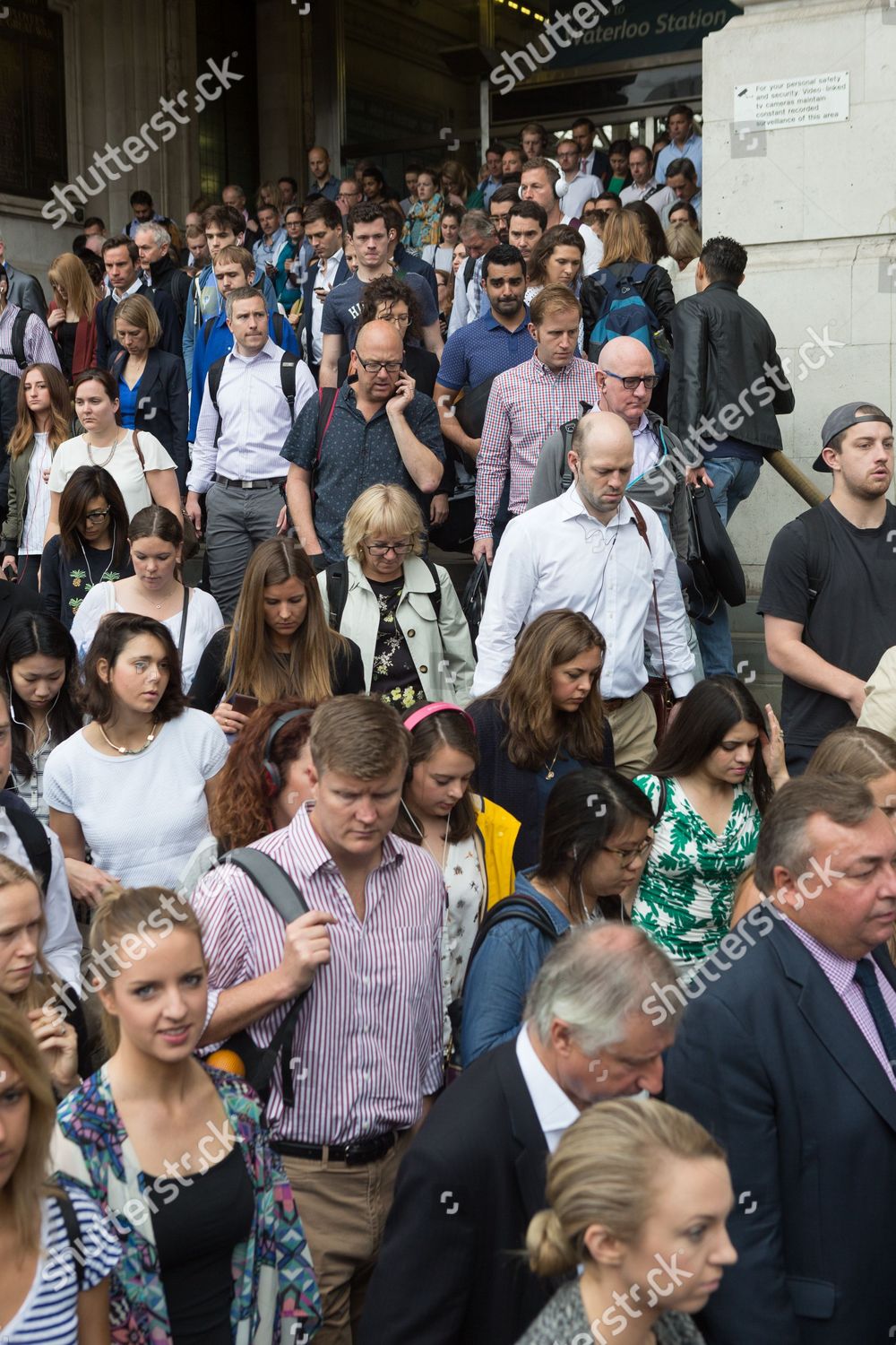 Crowds Commuters Walk Exit Waterloo Station Editorial Stock Photo ...