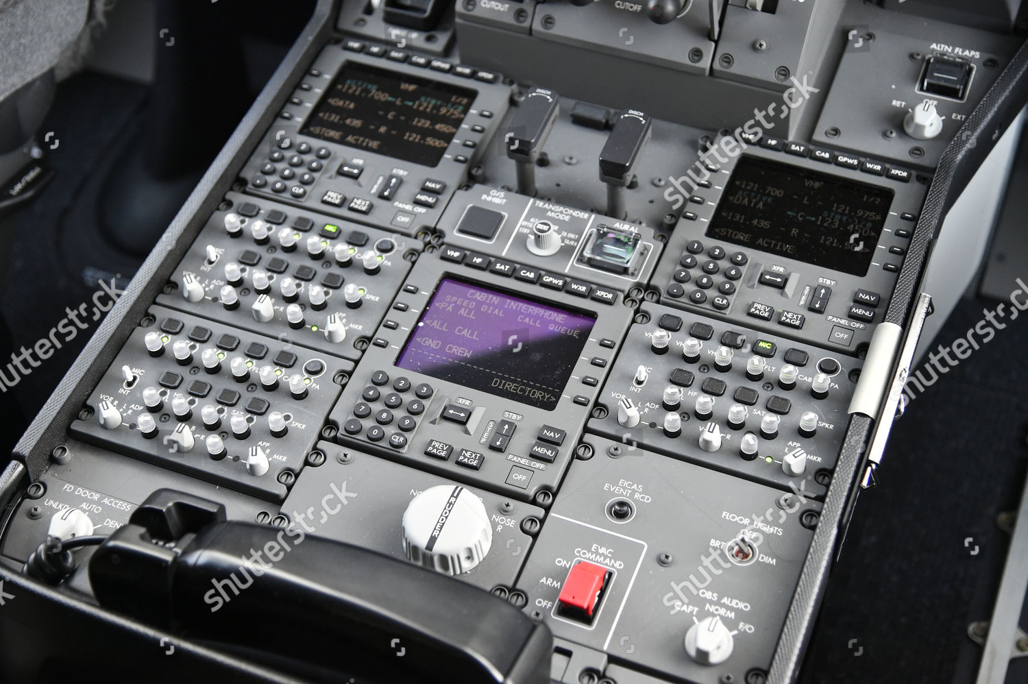 Cockpit Flight Management System Dreamliner Boeing Editorial Stock ...