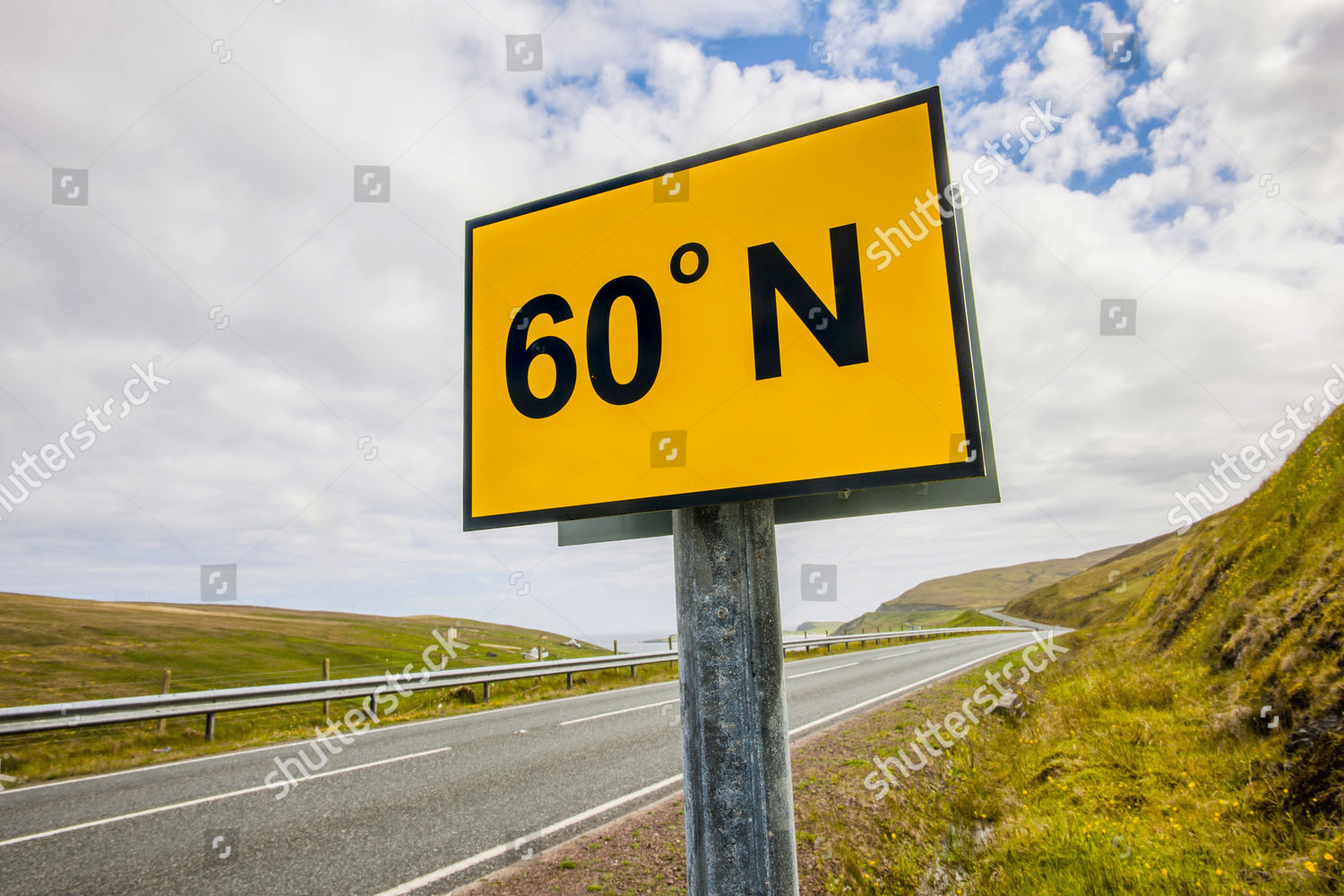 60th Northern Degree Latitude Intersects Road Editorial Stock Photo ...