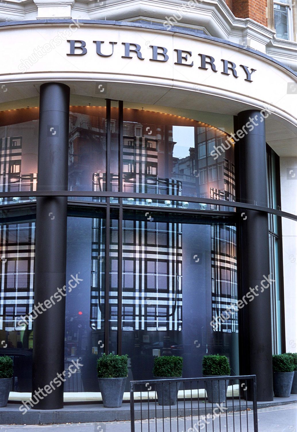 Burberry Shop Knightsbridge London England Britain Editorial Stock ...