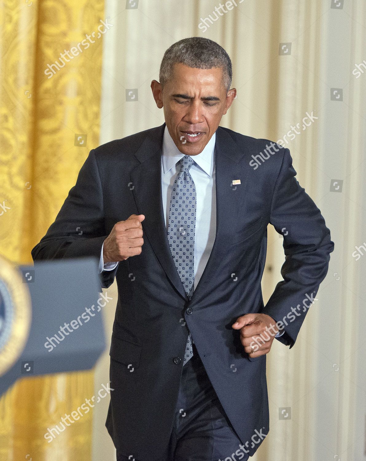 Barack Obama Jogs Podium He Arrives Editorial Stock Photo - Stock Image ...