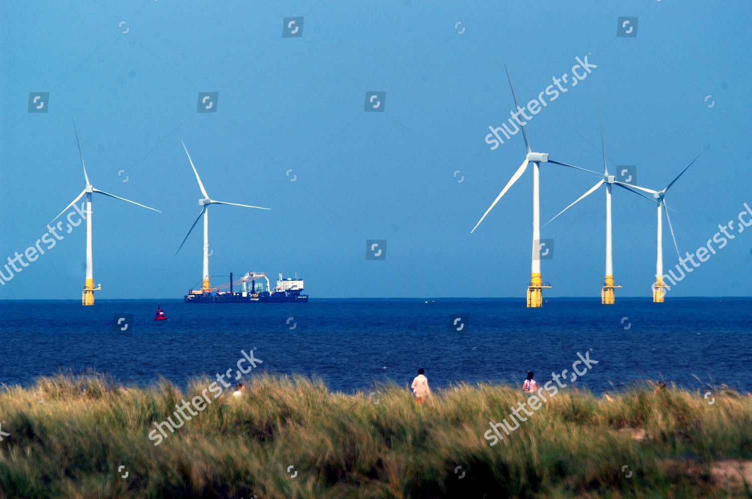 Scroby Sands Wind Farm Editorial Stock Photo - Stock Image | Shutterstock