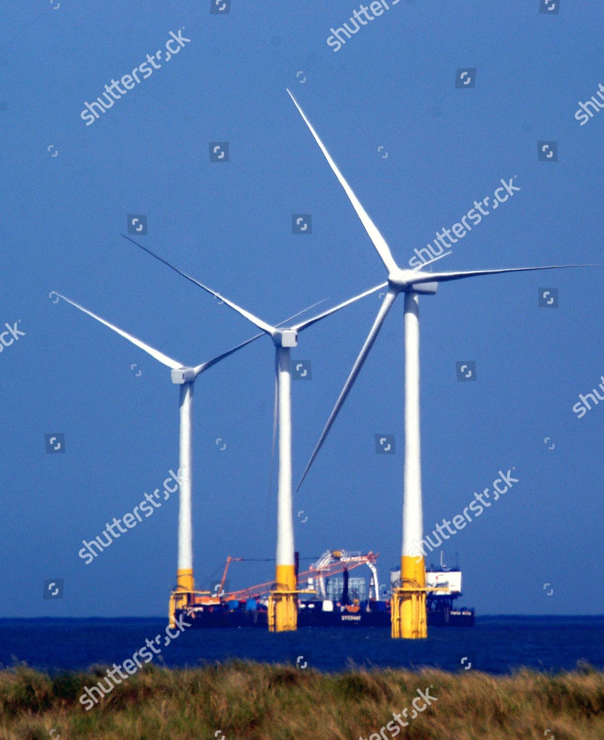Scroby Sands Wind Farm Editorial Stock Photo - Stock Image | Shutterstock