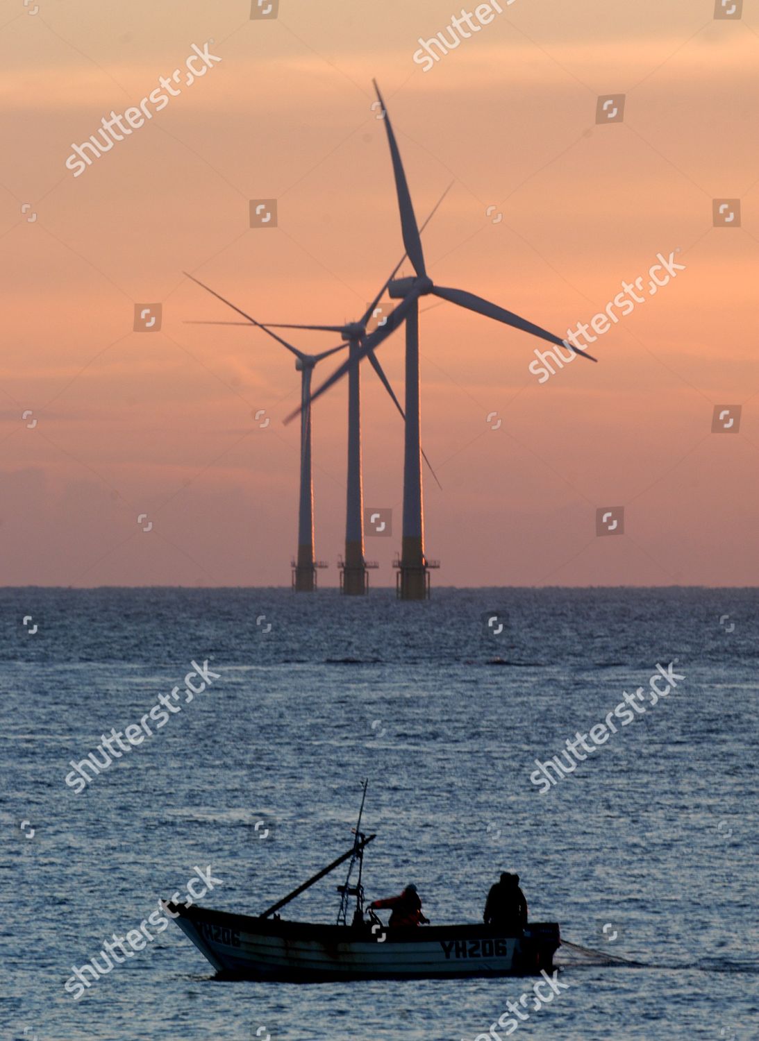 Scroby Sands Wind Farm Editorial Stock Photo - Stock Image | Shutterstock