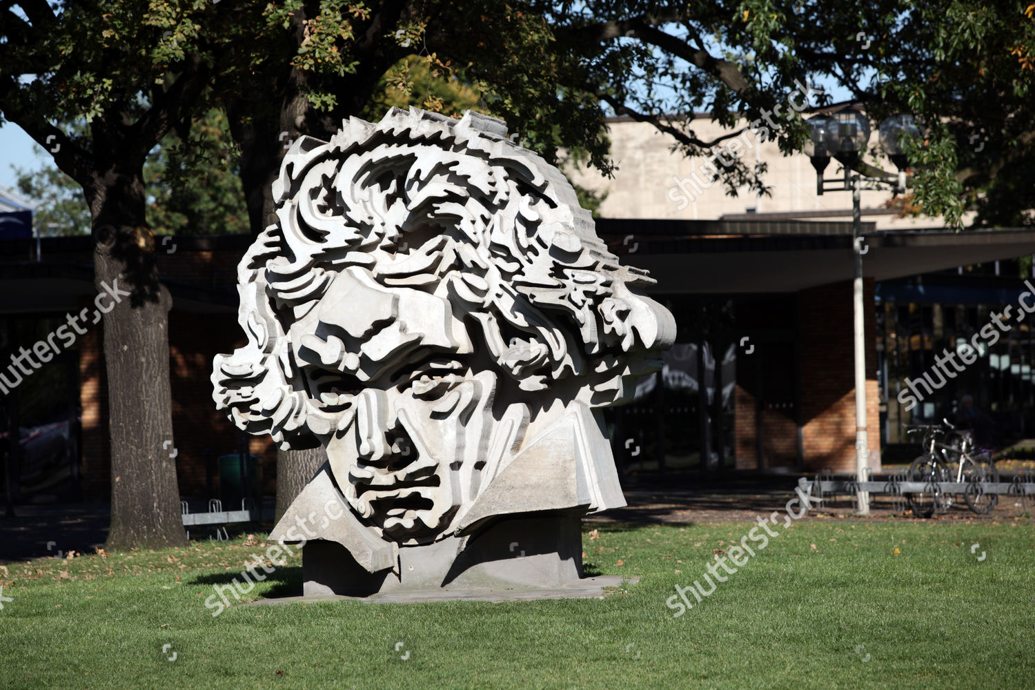 Beethon Beethoven Sculpture Beethovenhalle Concert Hall Editorial Stock ...