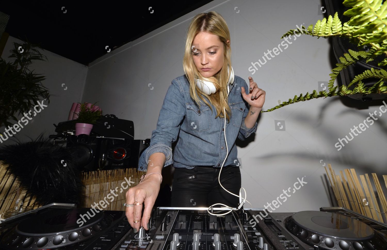 Laura Whitmore Djs Editorial Stock Photo - Stock Image | Shutterstock