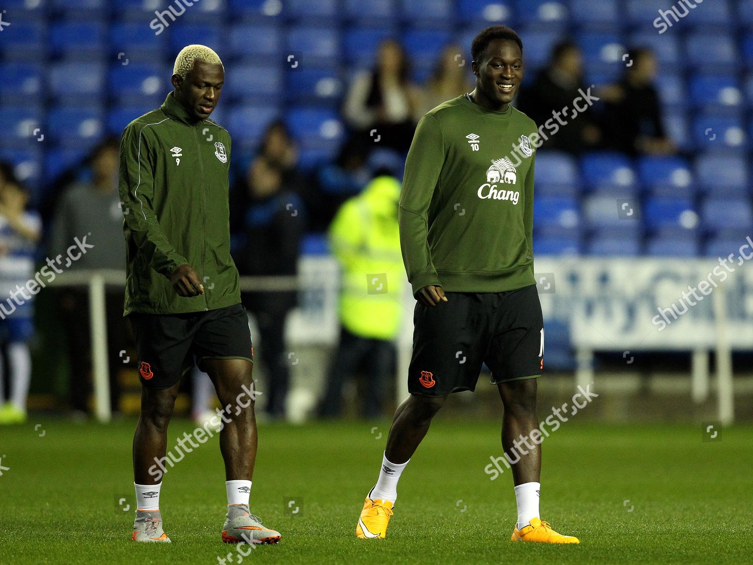 Romelu Lukaku Everton Arouna Kone Everton Editorial Stock Photo - Stock ...