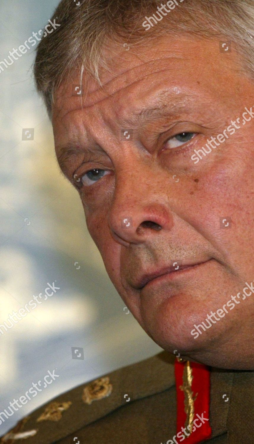 General Sir Michael Walker Chief Defence Editorial Stock Photo - Stock ...
