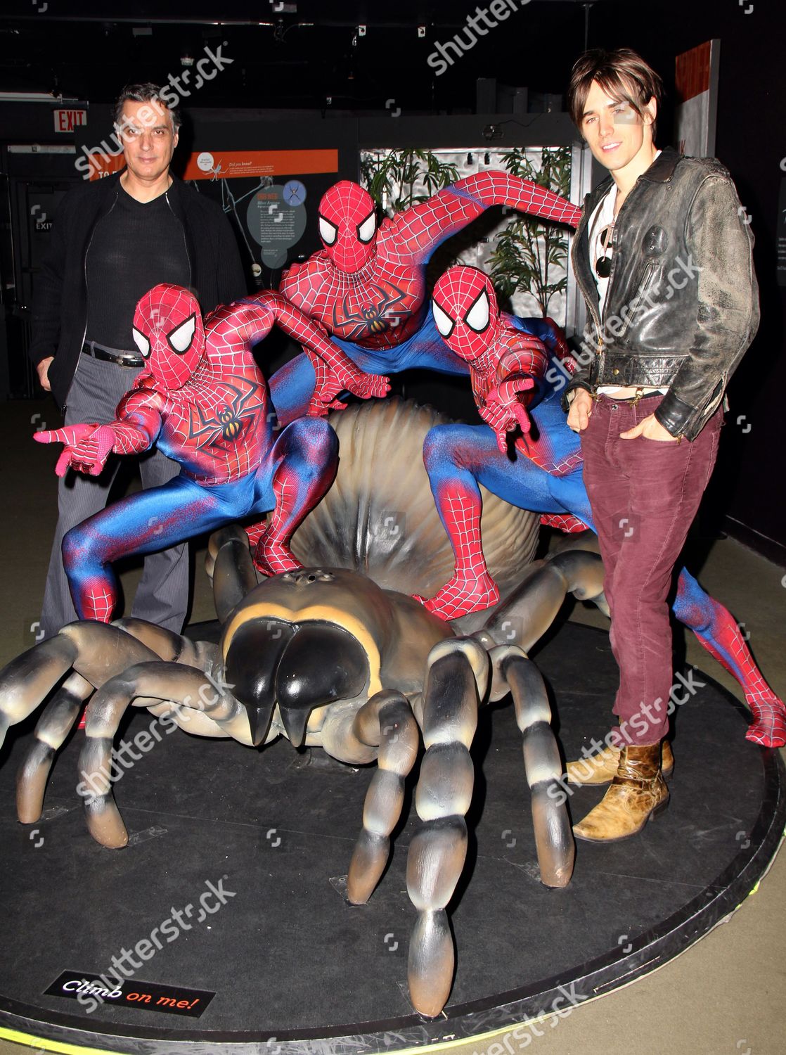 Robert Cuccioli Reeve Carney Spiderman Characters Editorial Stock Photo ...