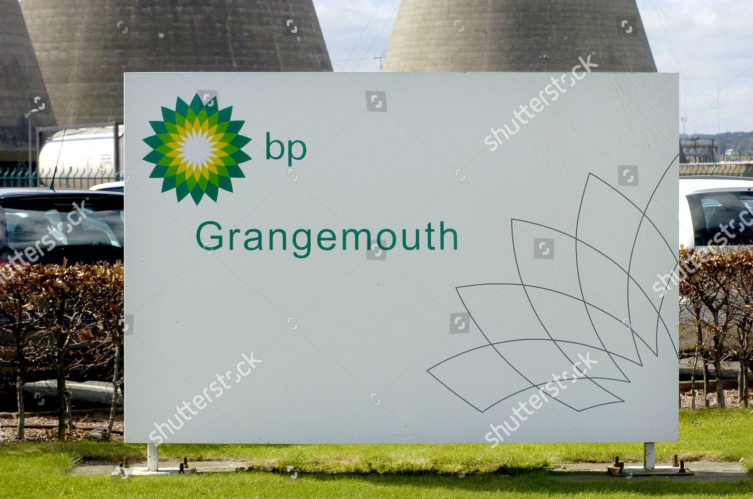Bp Grangemouth Oil Refinery On Forth Editorial Stock Photo - Stock ...