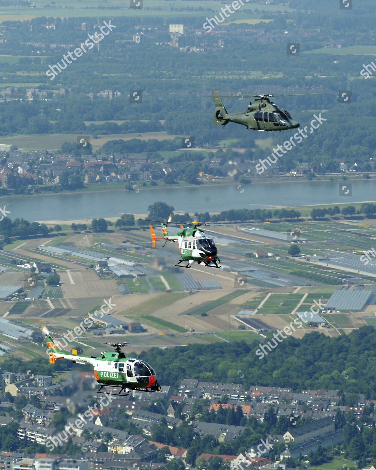 Deu Germany Duesseldorf Police Flying Squad Editorial Stock Photo ...