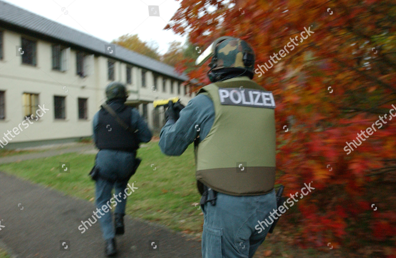 Deu Germany Police Swat Team Arresting Editorial Stock Photo - Stock ...