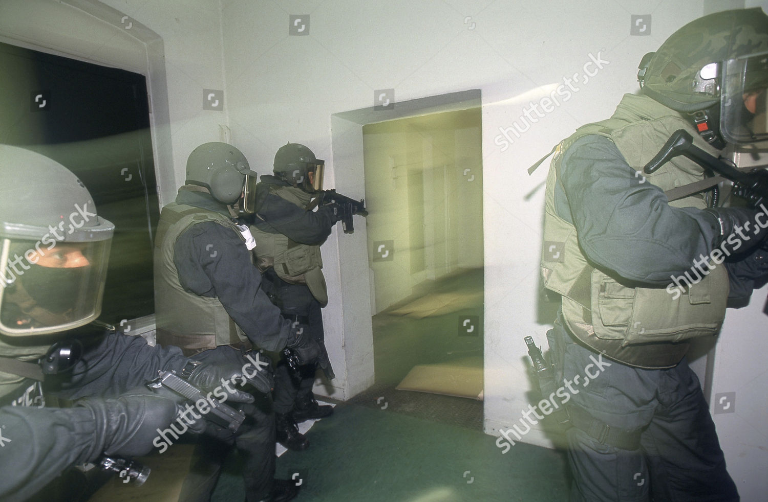 Deu Germany Police Swat Team Arresting Editorial Stock Photo - Stock ...