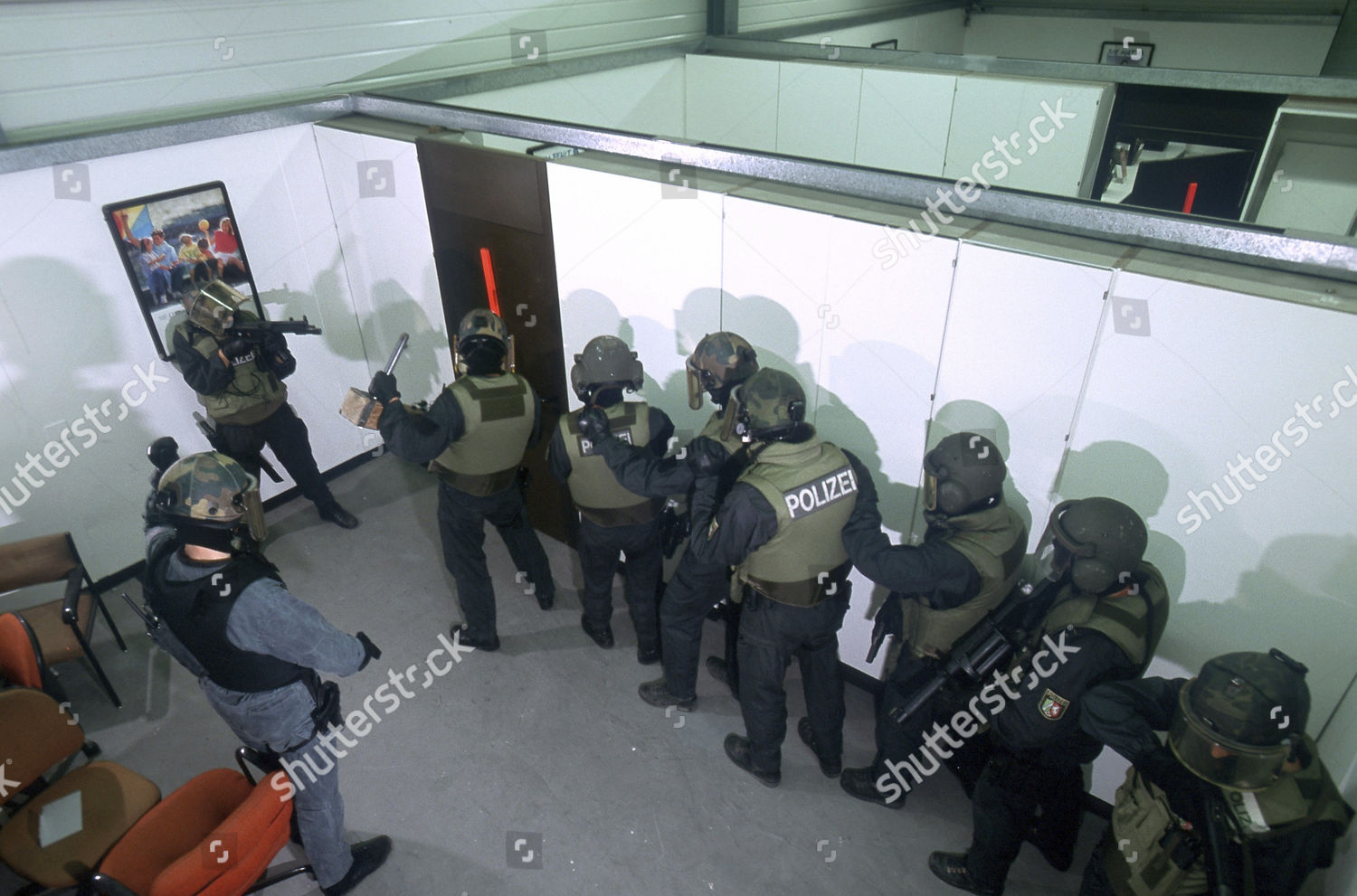 Deu Germany Police Swat Team Arresting Editorial Stock Photo - Stock ...