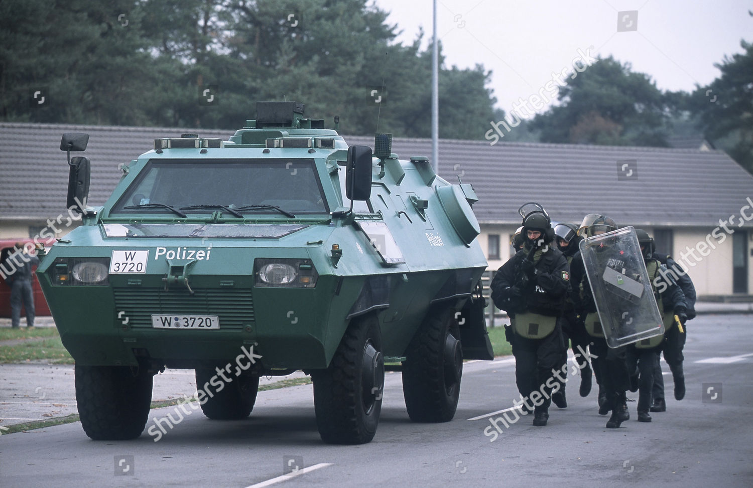 Deu Germany Police Swat Team Arresting Editorial Stock Photo - Stock ...