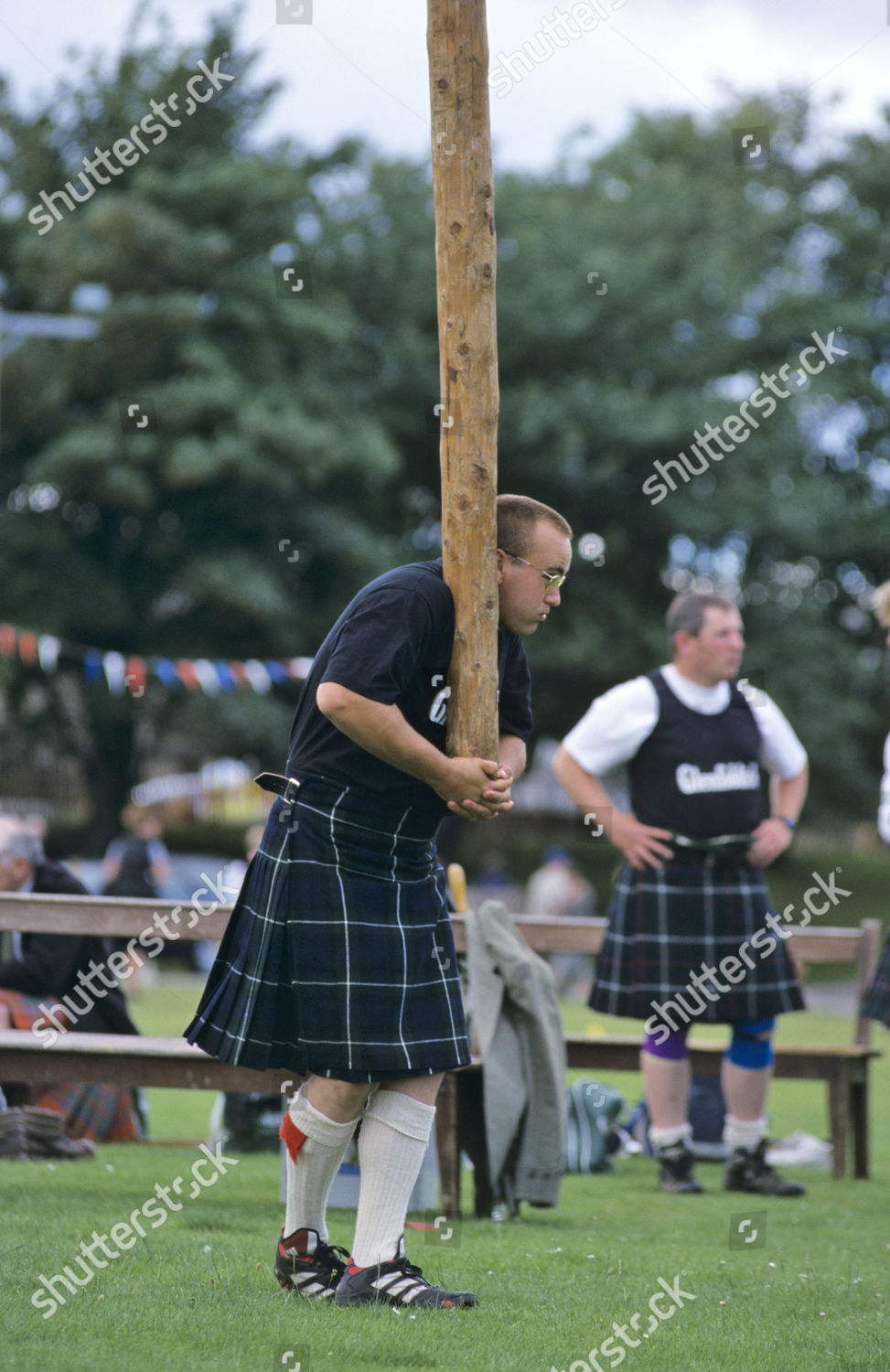 Tossing Caber Highland Games Ballater Scotland Editorial Stock Photo ...