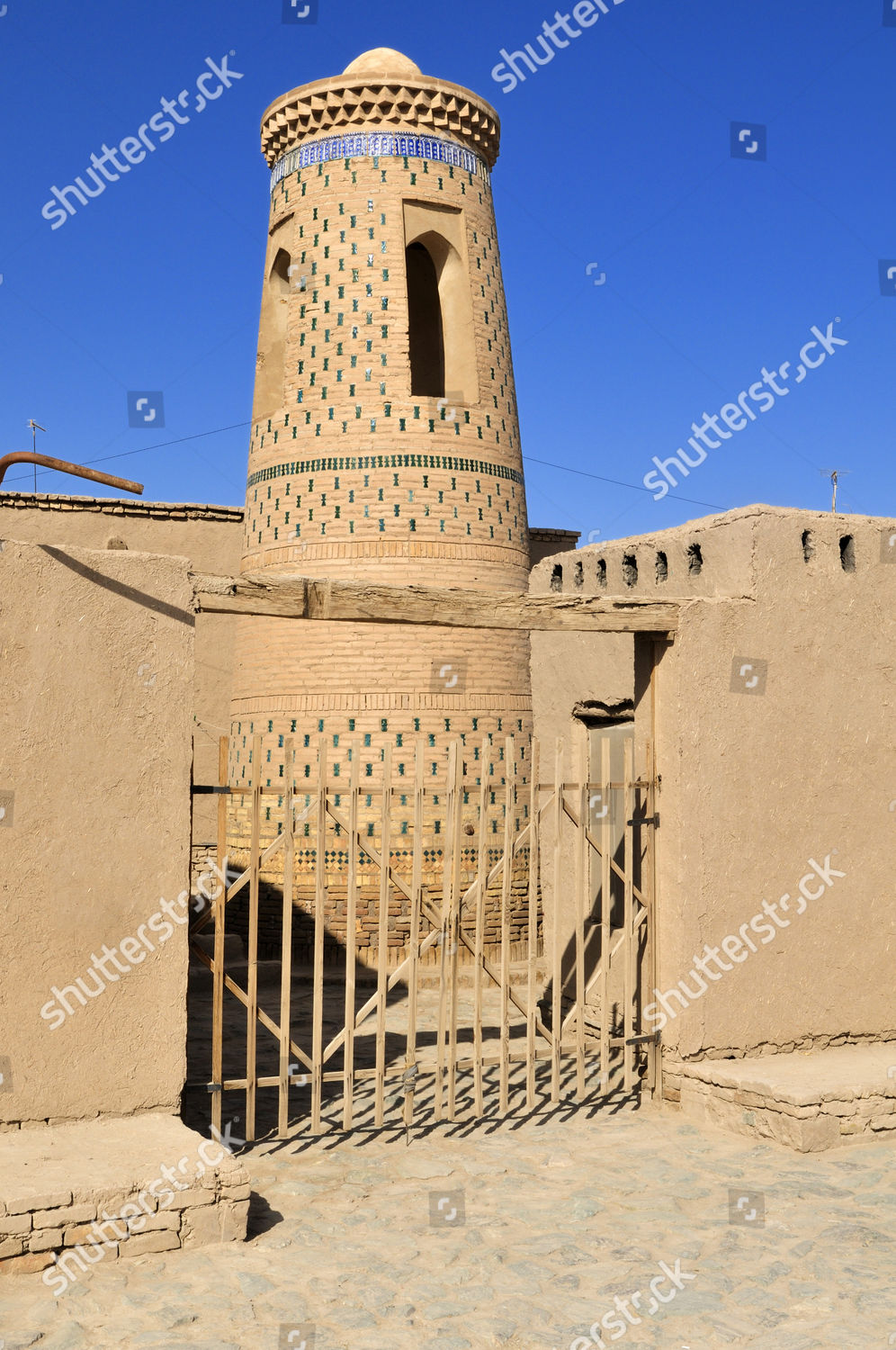 Small Historic Minaret Historic Adobe Town Editorial Stock Photo ...