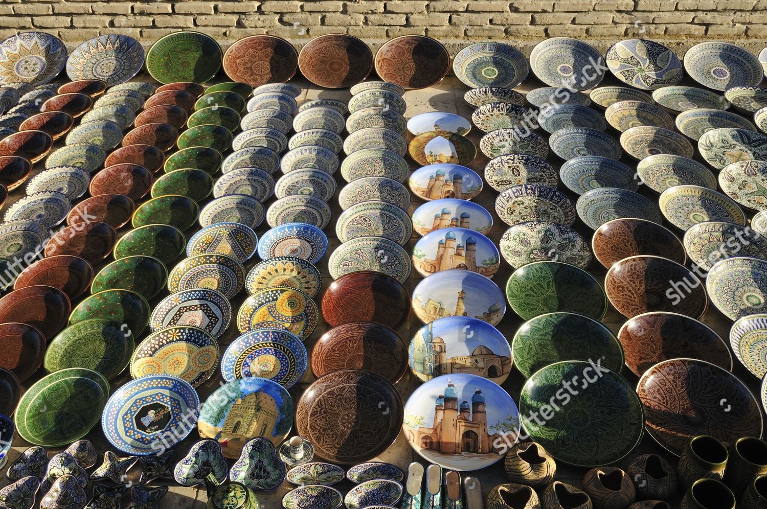 Uzbek Pottery Souvenir Shop Bukhara Buchara Editorial Stock Photo ...