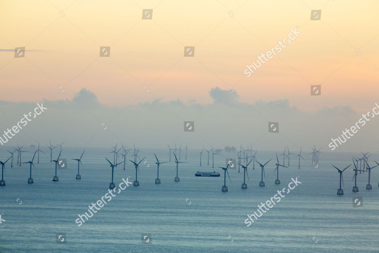 Offshore Wind Farm Gas Platforms Morecambe Editorial Stock Photo ...