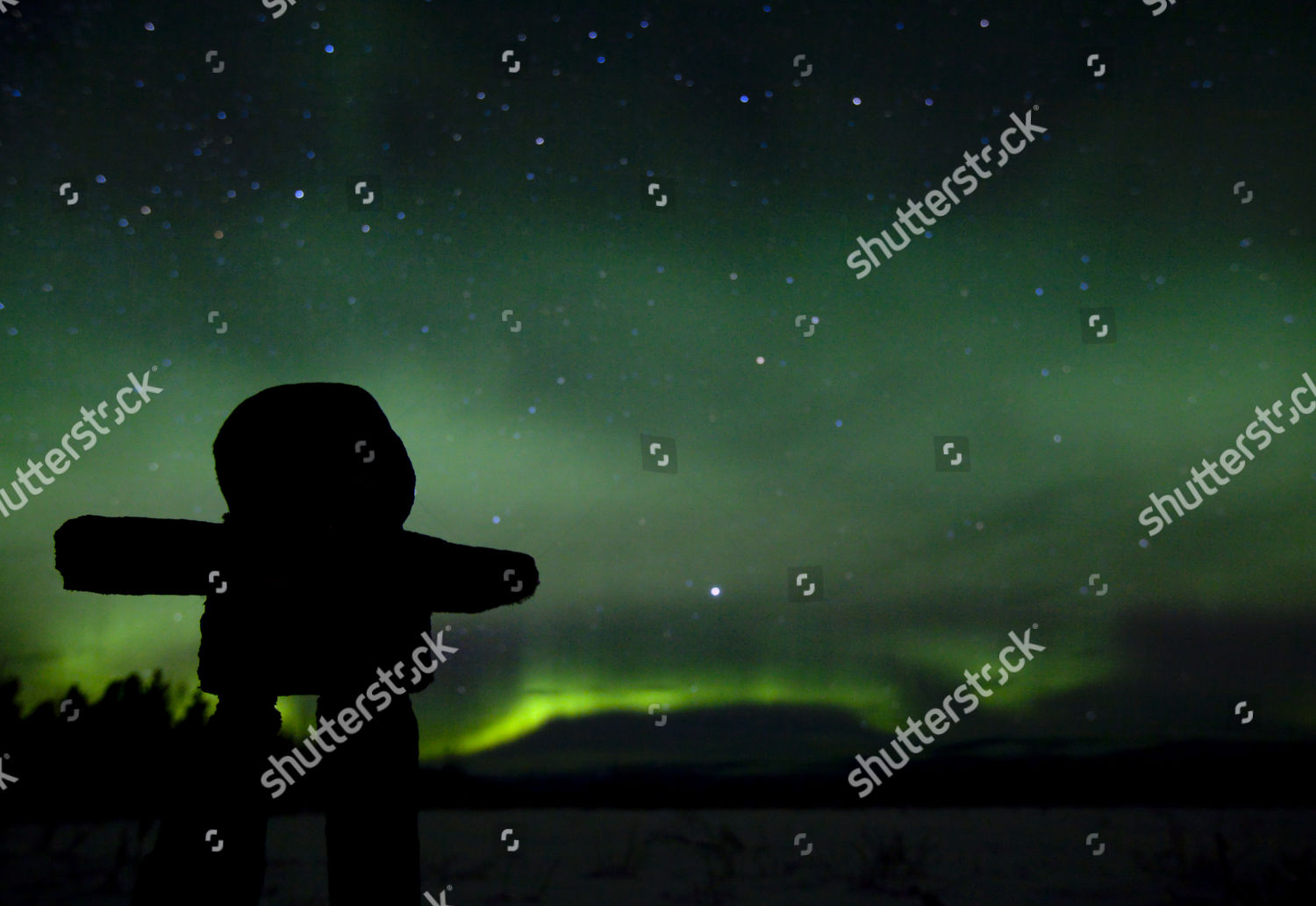 Silhouette Inuit Stone Man Inukshuk Inuksuk Editorial Stock Photo ...