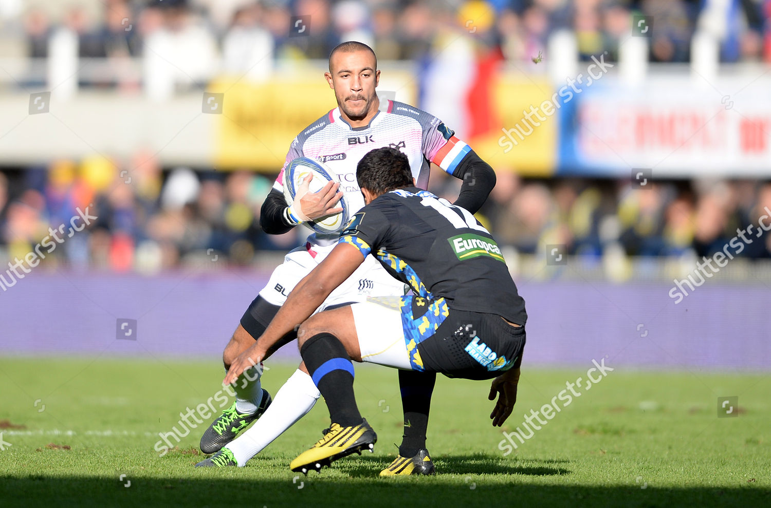 Eli Walker Ospreys Takes On Wesley Editorial Stock Photo - Stock Image ...