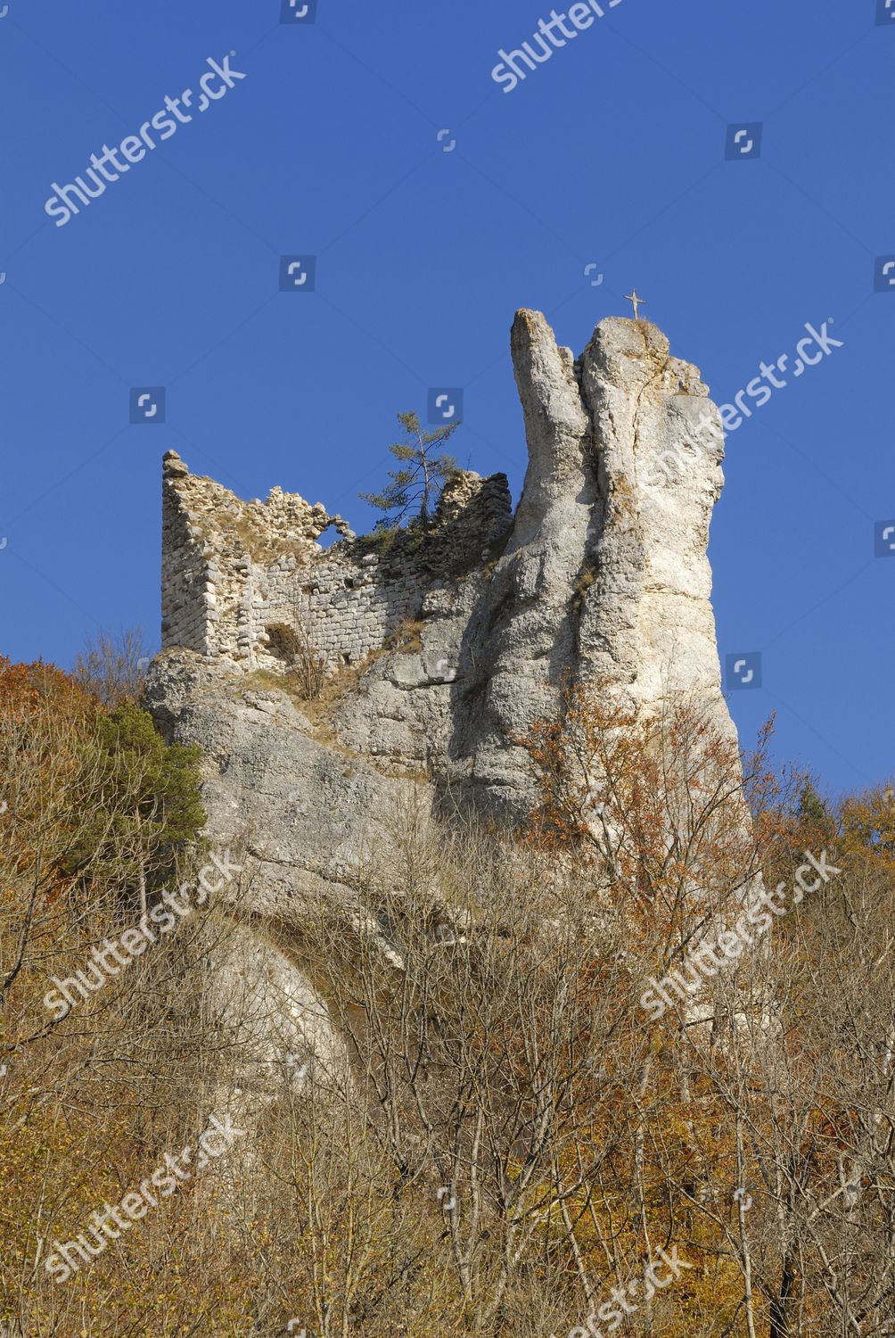 Rock Ruin On Gutenstein Castle Danube Editorial Stock Photo - Stock ...