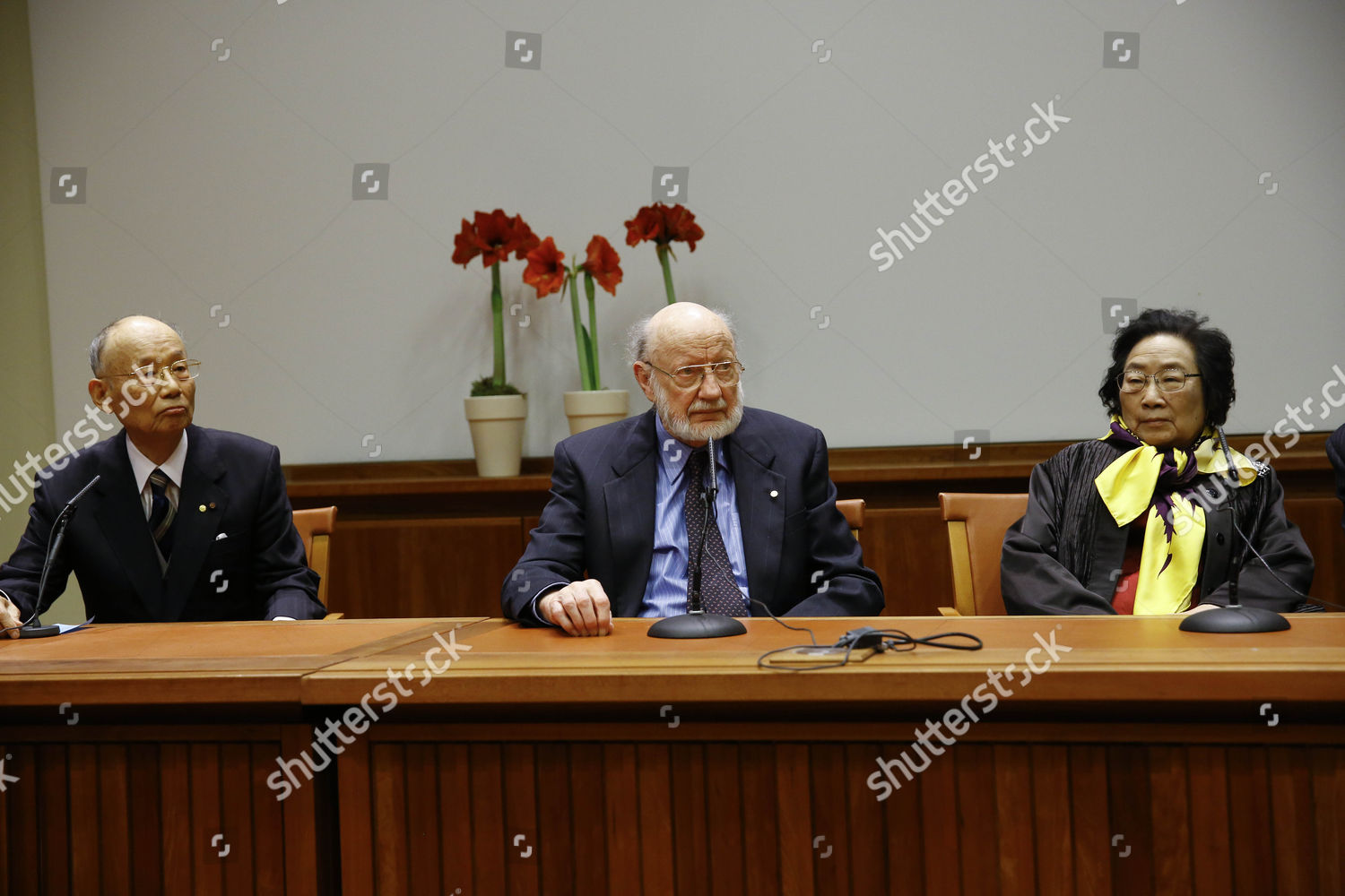 Nobel Prize Laureates Physiology Medicine Satoshi Editorial Stock Photo ...