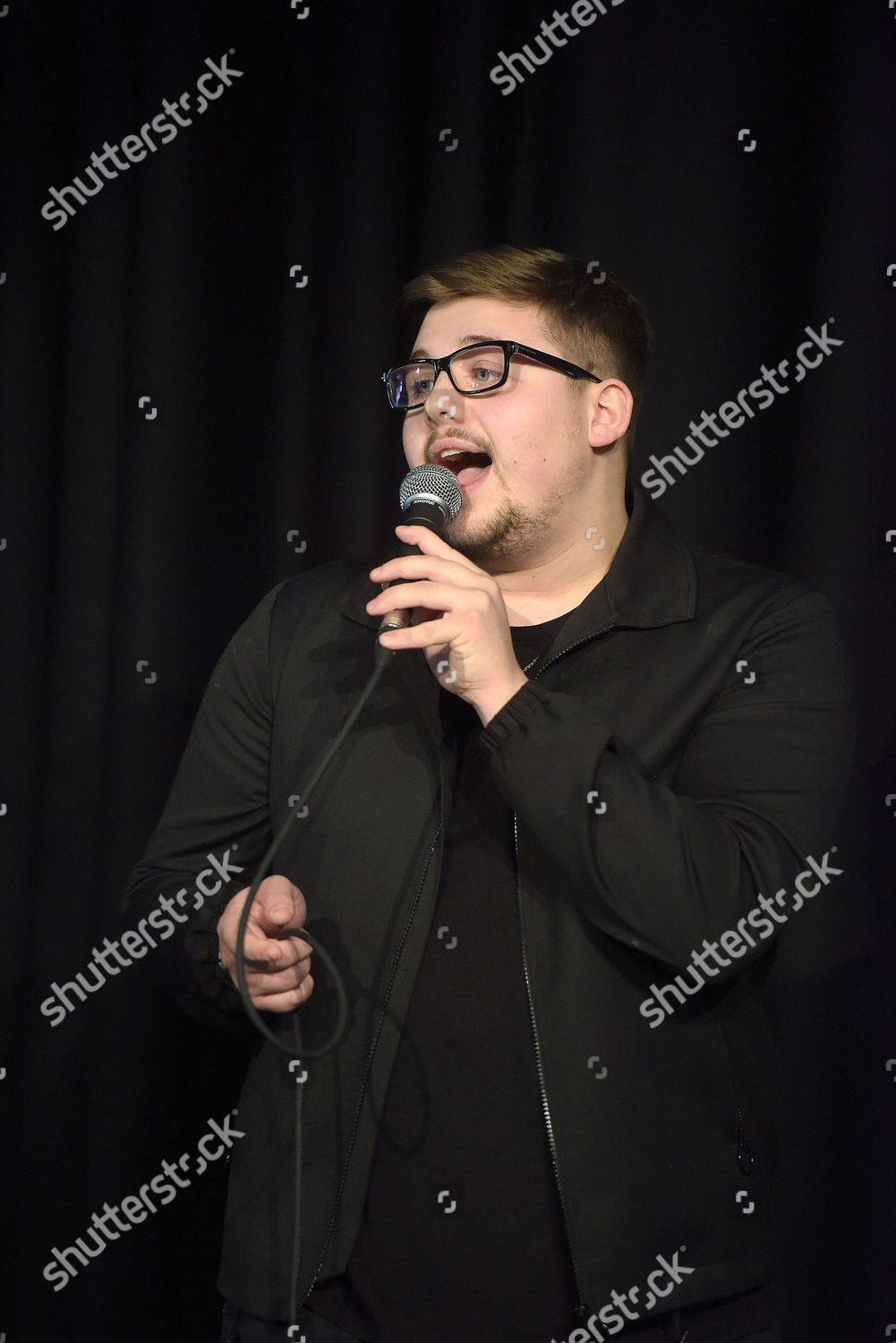 X Factor Finalist Che Chesterman Visit Editorial Stock Photo - Stock ...