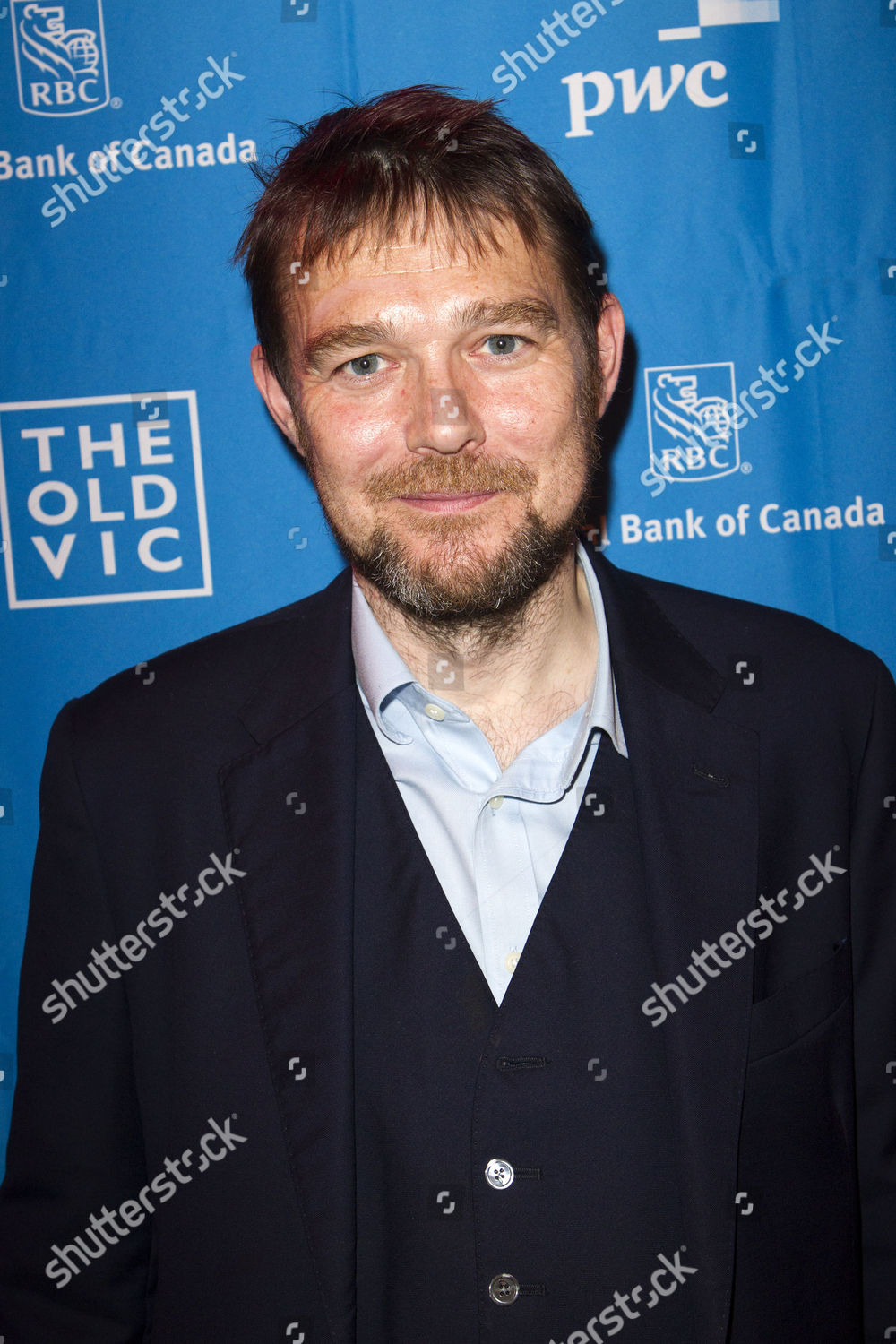 David Greig Adaptation Redaktionelles Stockfoto – Stockbild | Shutterstock