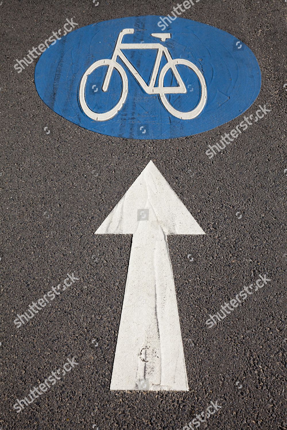 Directional Arrow Bike Path Traffic Sign Editorial Stock Photo - Stock ...