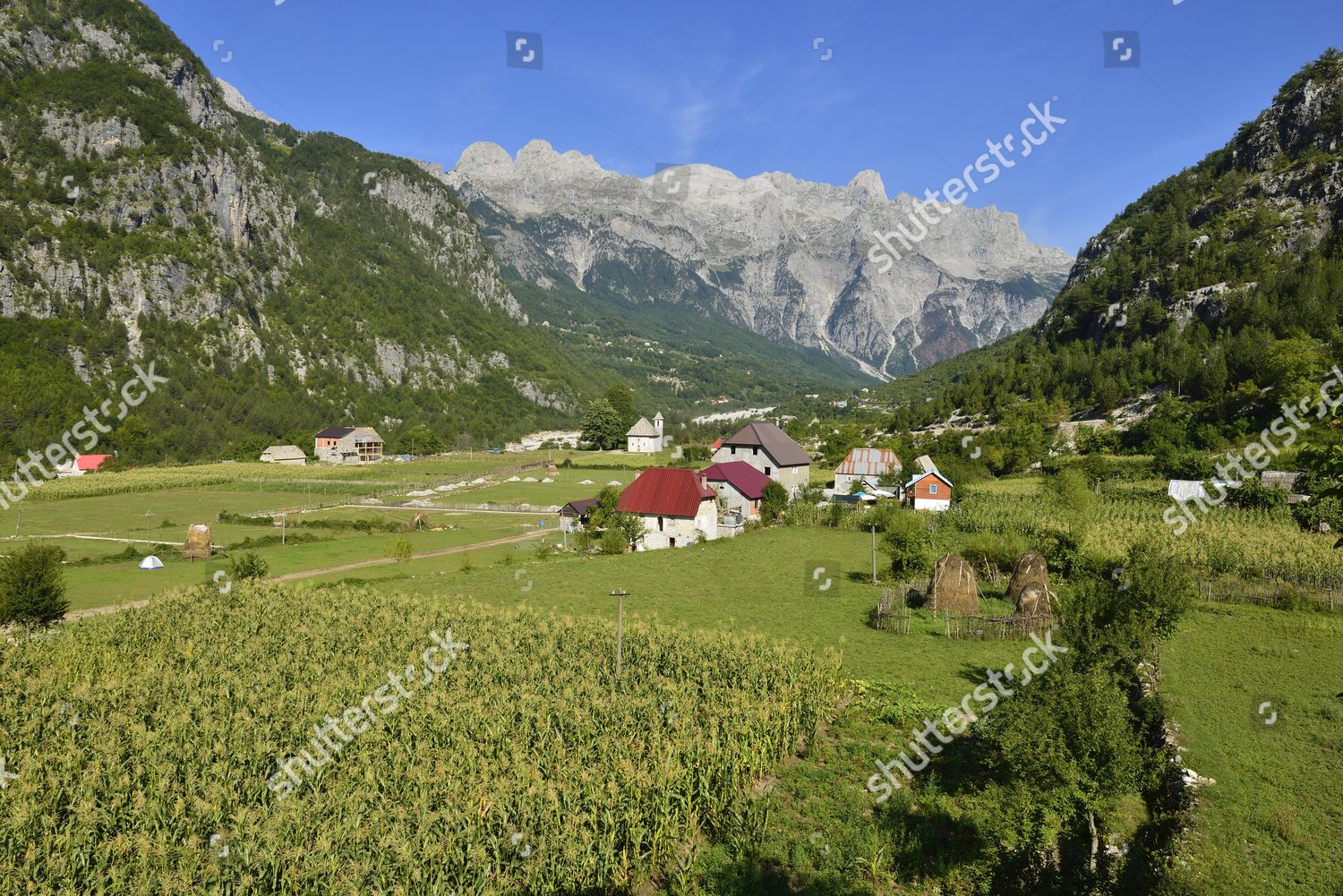 VIEW OVER THETH THETHI VALLEY NATIONALPARK Editorial Stock Photo ...