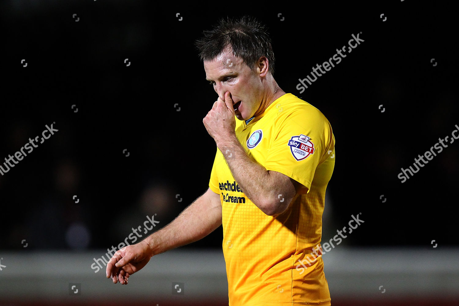 Garry Thompson Wycombe Wanderers Leaves Field Editorial Stock Photo ...