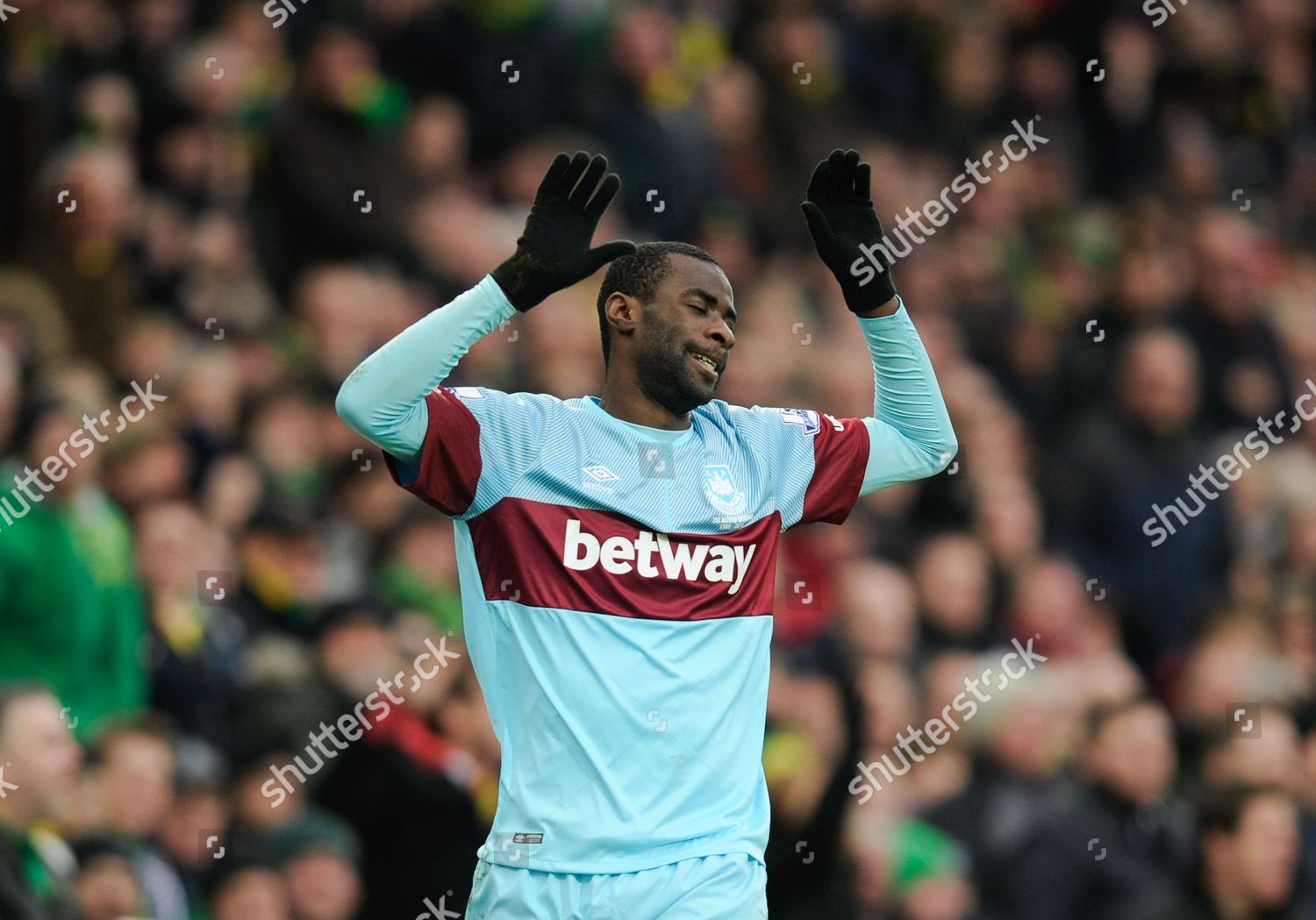 Pedro Obiang West Ham United Reacts Editorial Stock Photo - Stock Image ...