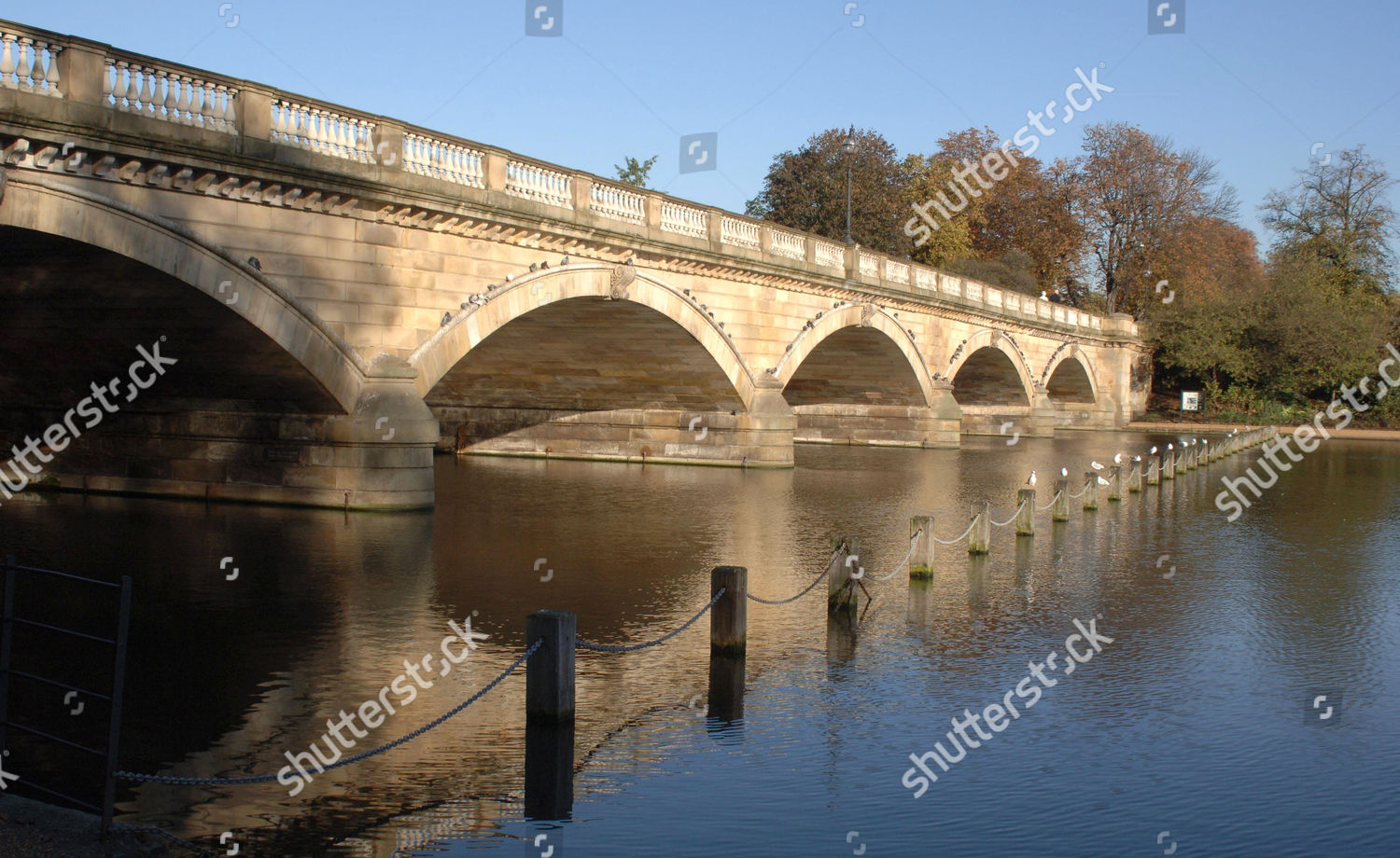 Serpentine Bridge Hyde Park London Britain Editorial Stock Photo ...