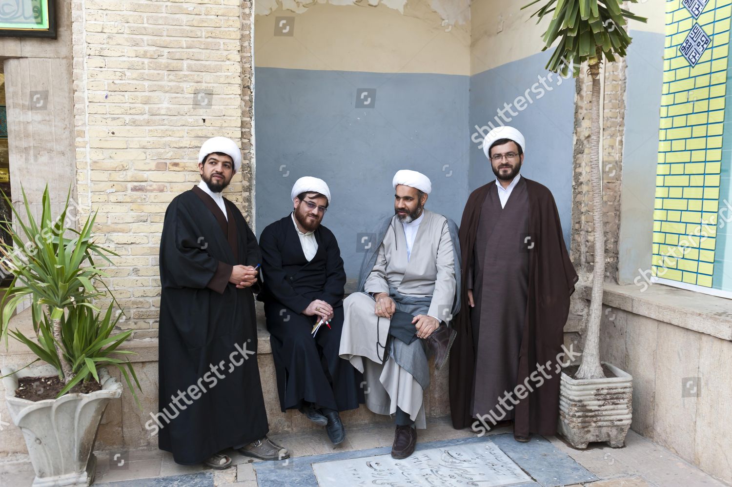 Four Mullahs Turbans Long Robes Shiite Editorial Stock Photo - Stock ...
