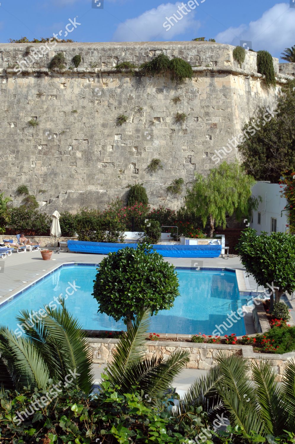 Heated Outdoor Swimming Pool Le Meridien Editorial Stock Photo - Stock ...
