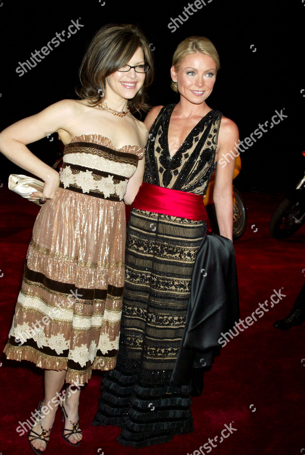 Lisa Loeb Kelly Ripa Editorial Stock Photo - Stock Image | Shutterstock
