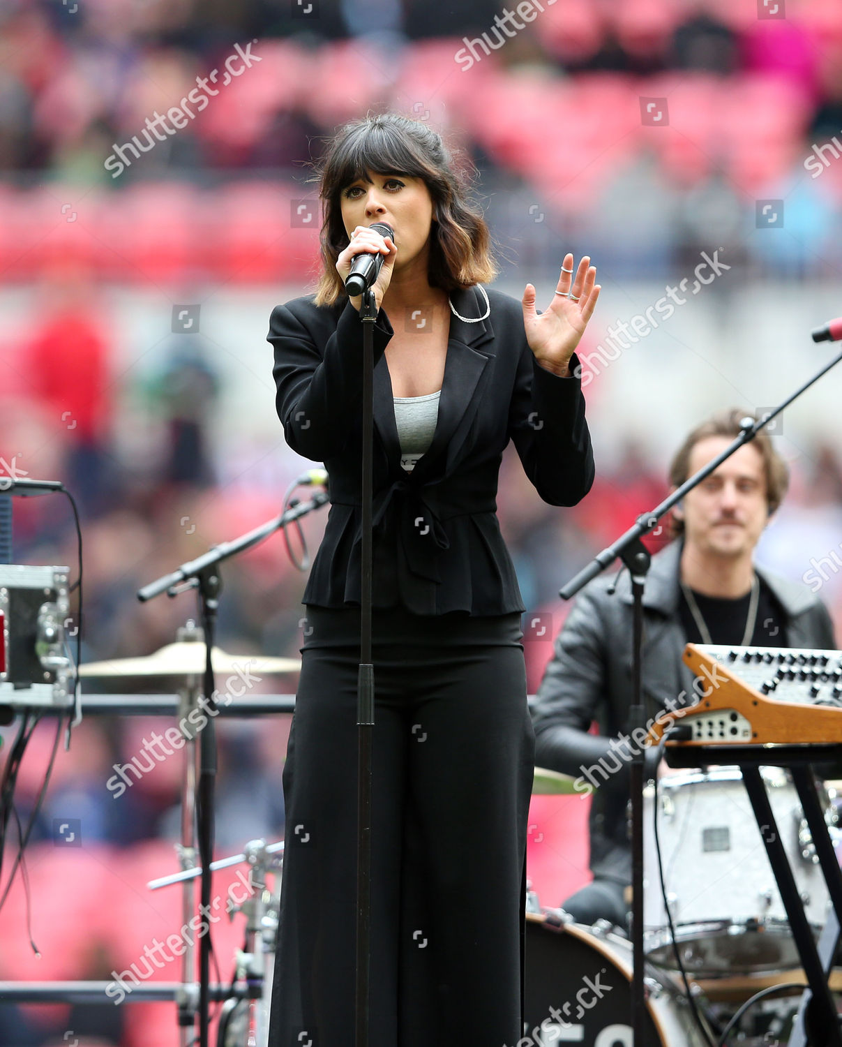 Louisa Rose Allen Foxes Perform Before Editorial Stock Photo - Stock ...