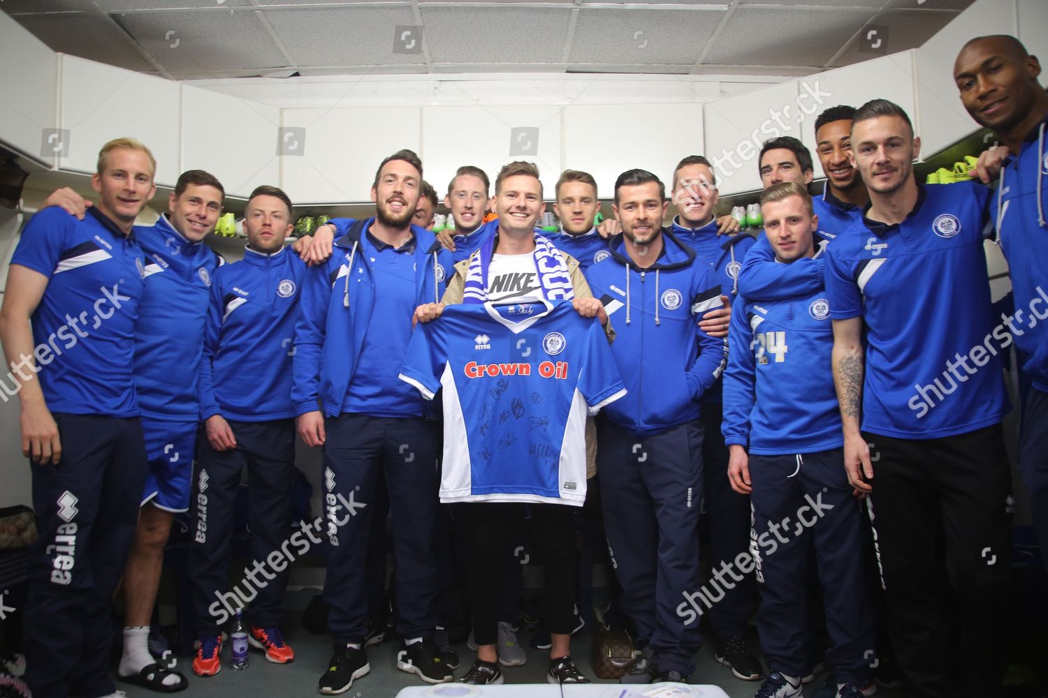 Alex Ollier Meets Rochdale Team Prematch Editorial Stock Photo - Stock ...