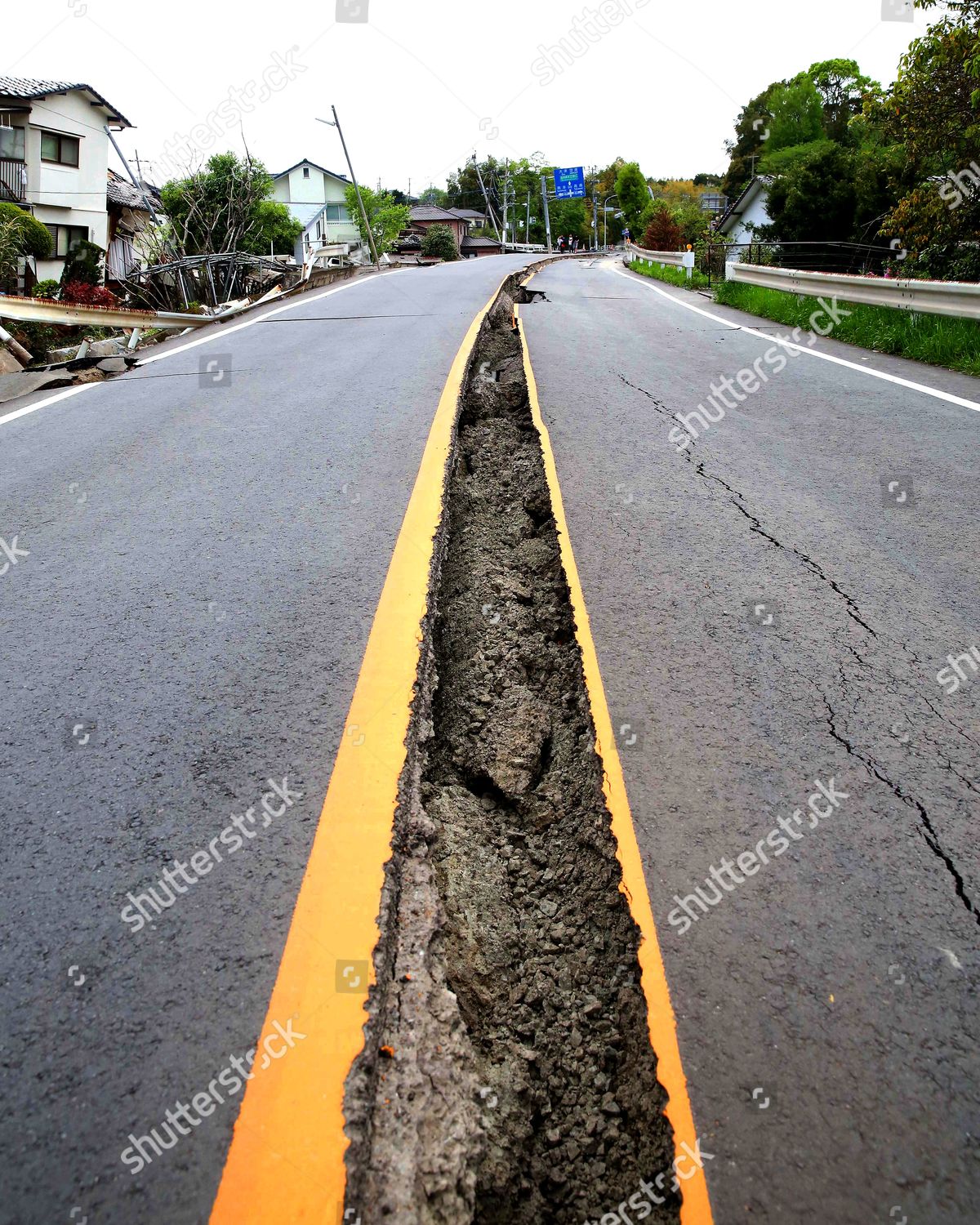 Road Destroyed By Earthquake Mashiki Editorial Stock Photo - Stock ...