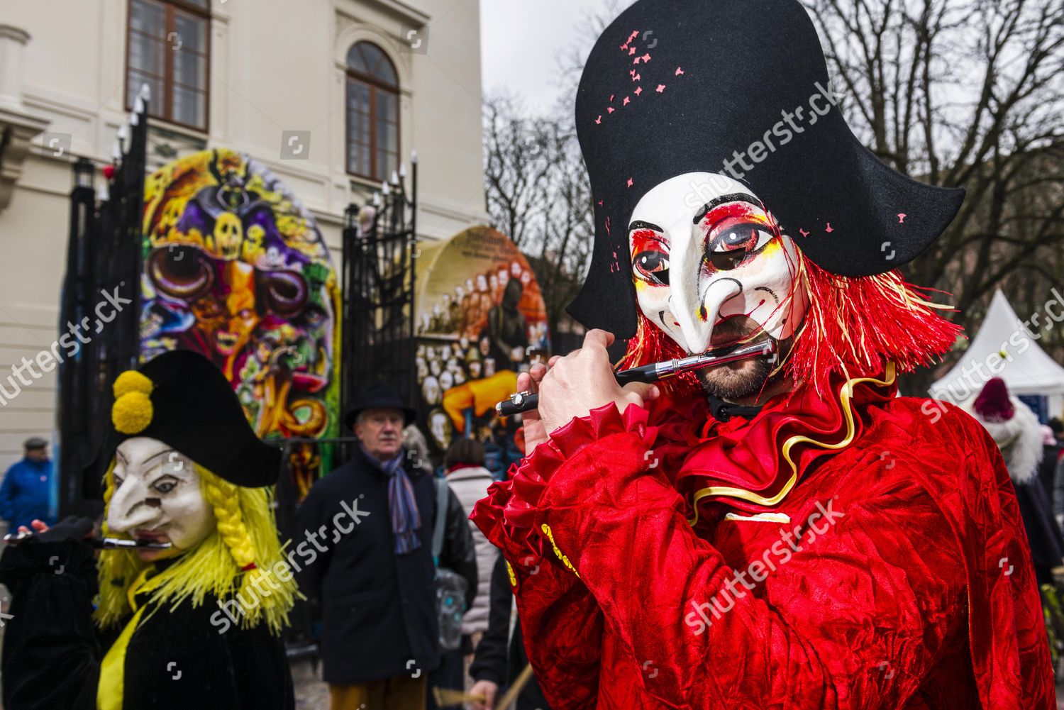 Many Different Groups Masked People Walking Editorial Stock Photo ...
