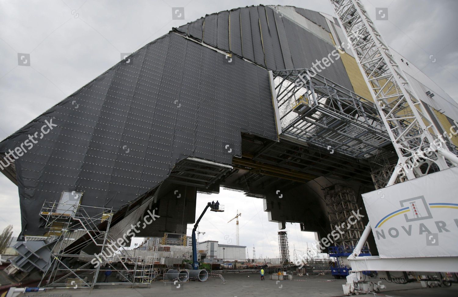 Workers Seen New Safe Confinement Structure Editorial Stock Photo ...