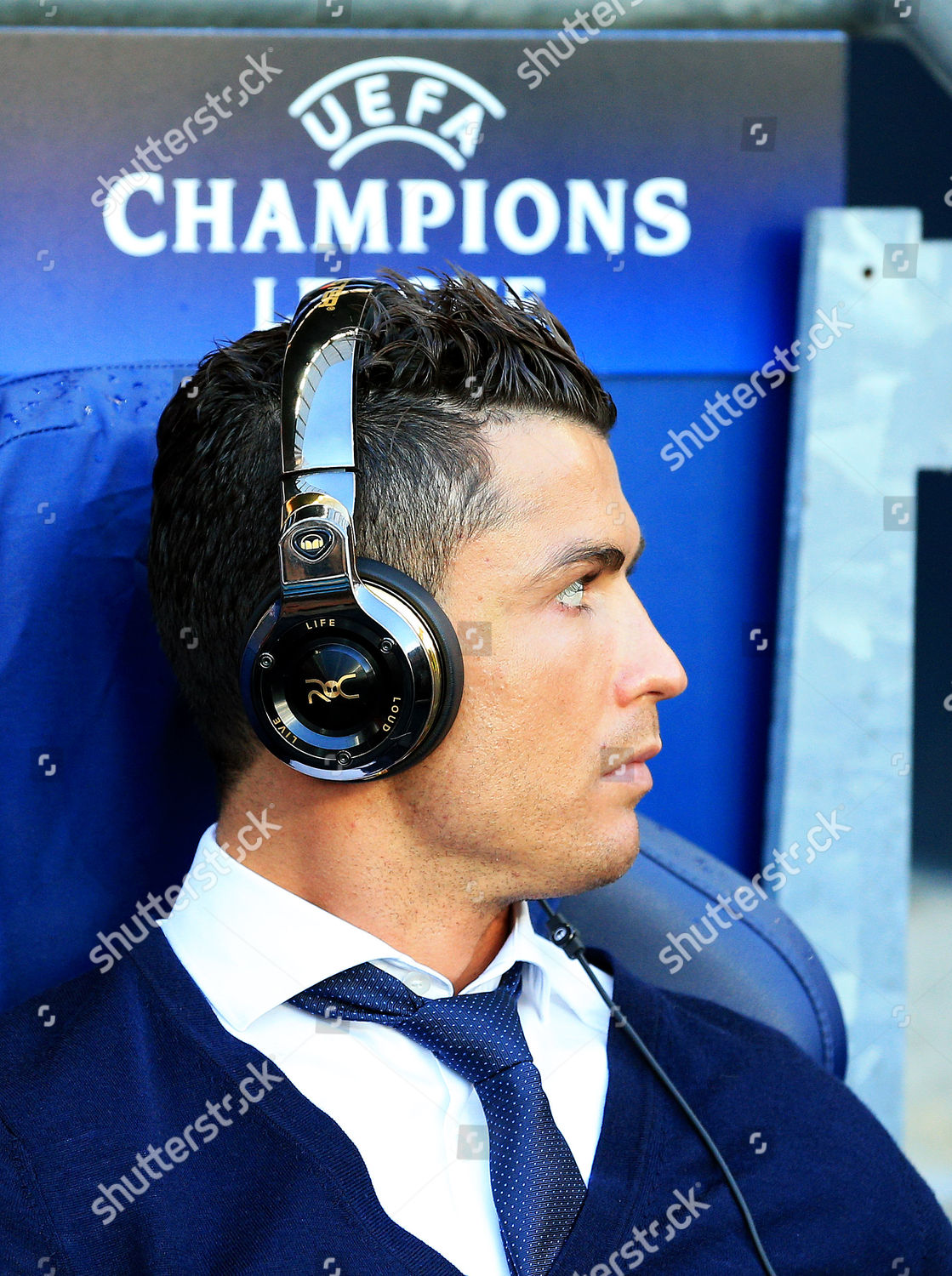 Cristiano Ronaldo Real Madrid Wears Headphones Editorial Stock Photo ...