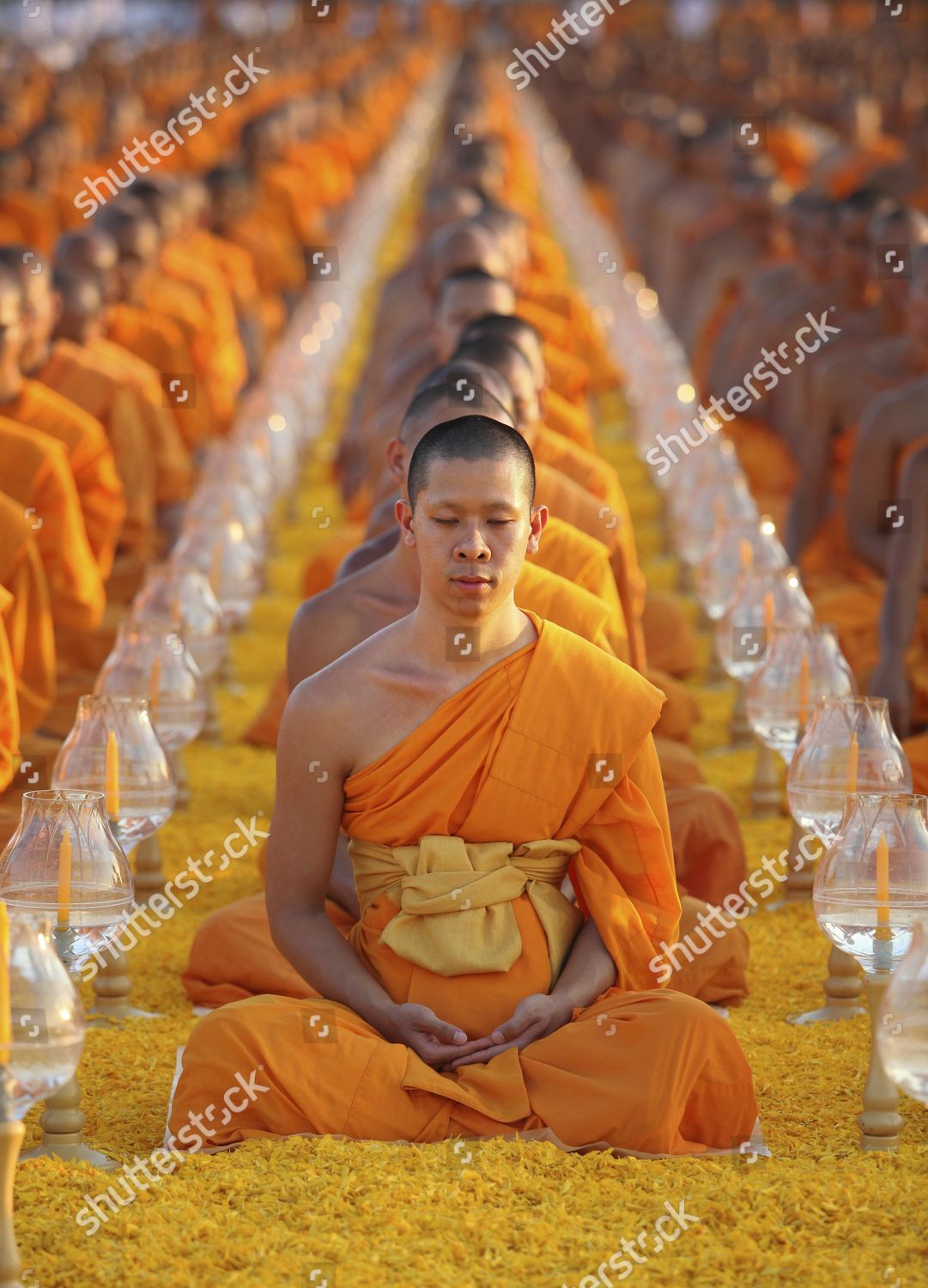 Monks Sitting Row Meditating Wat Phra Editorial Stock Photo - Stock ...