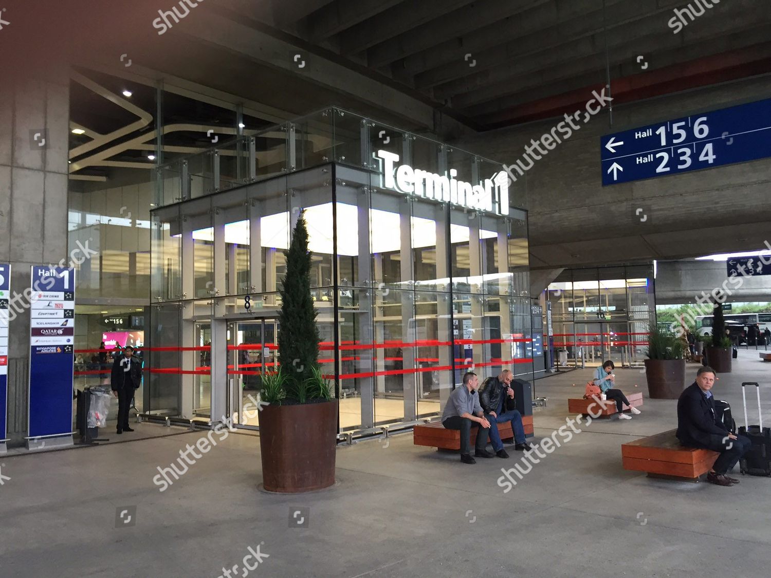 Terminal 1 Paris Charles De Gaulle Editorial Stock Photo - Stock Image ...