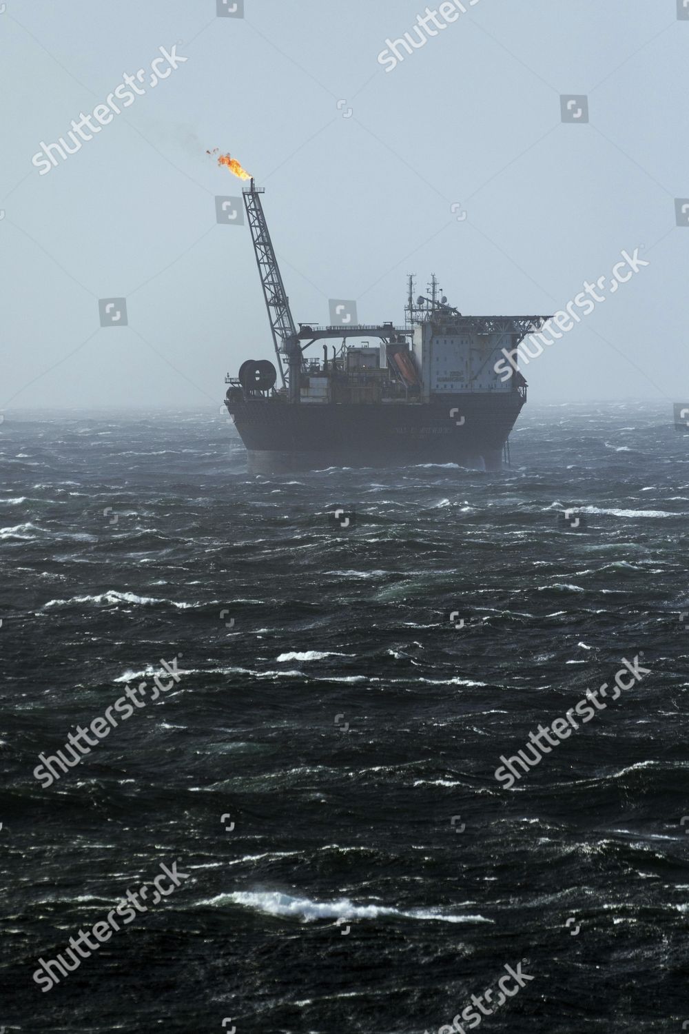 Oil Production Platform Sevan Hummingbird Chestnut Editorial Stock ...