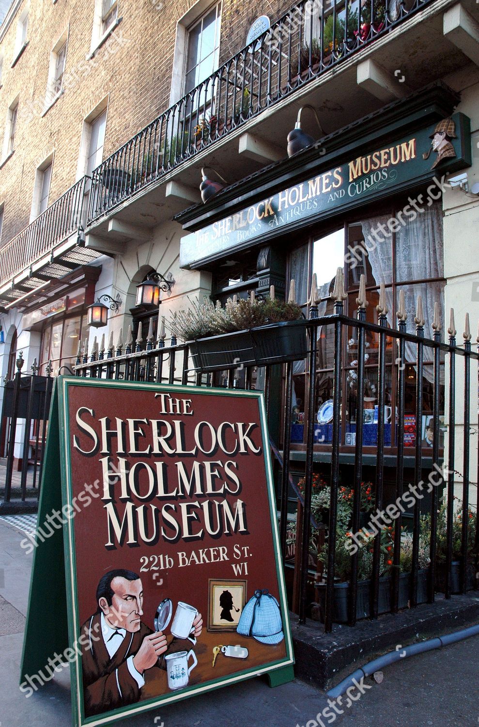 Sherlock Holmes Museum 221b Baker Street Editorial Stock Photo - Stock ...
