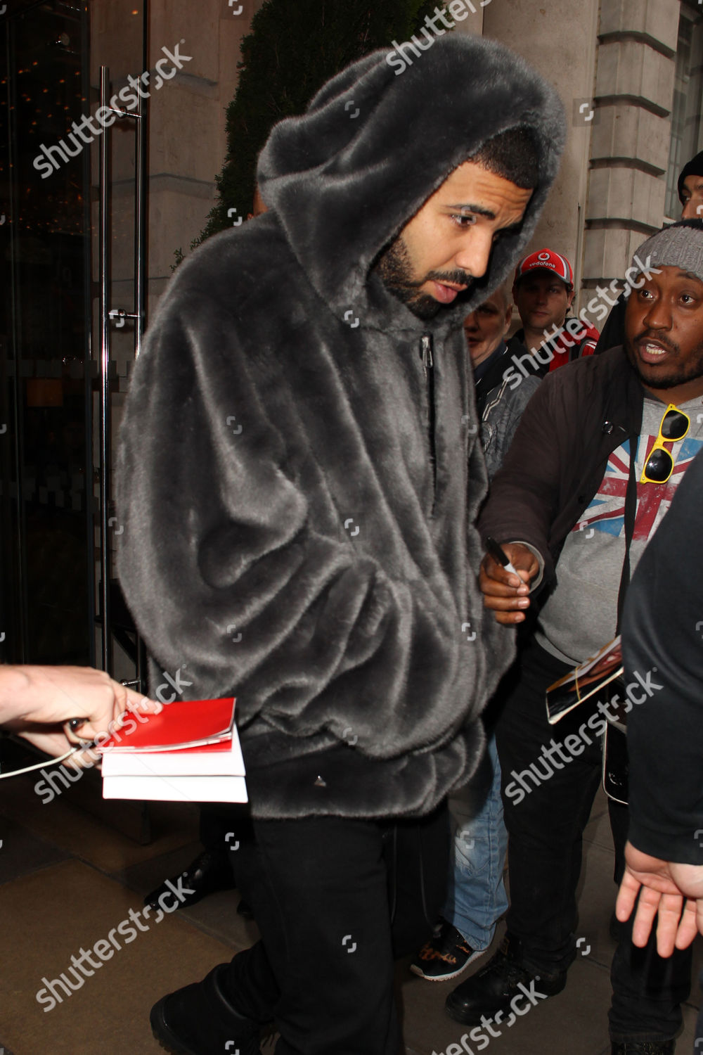 Drake Leaving Rihannas Hotel Central London Editorial Stock Photo ...