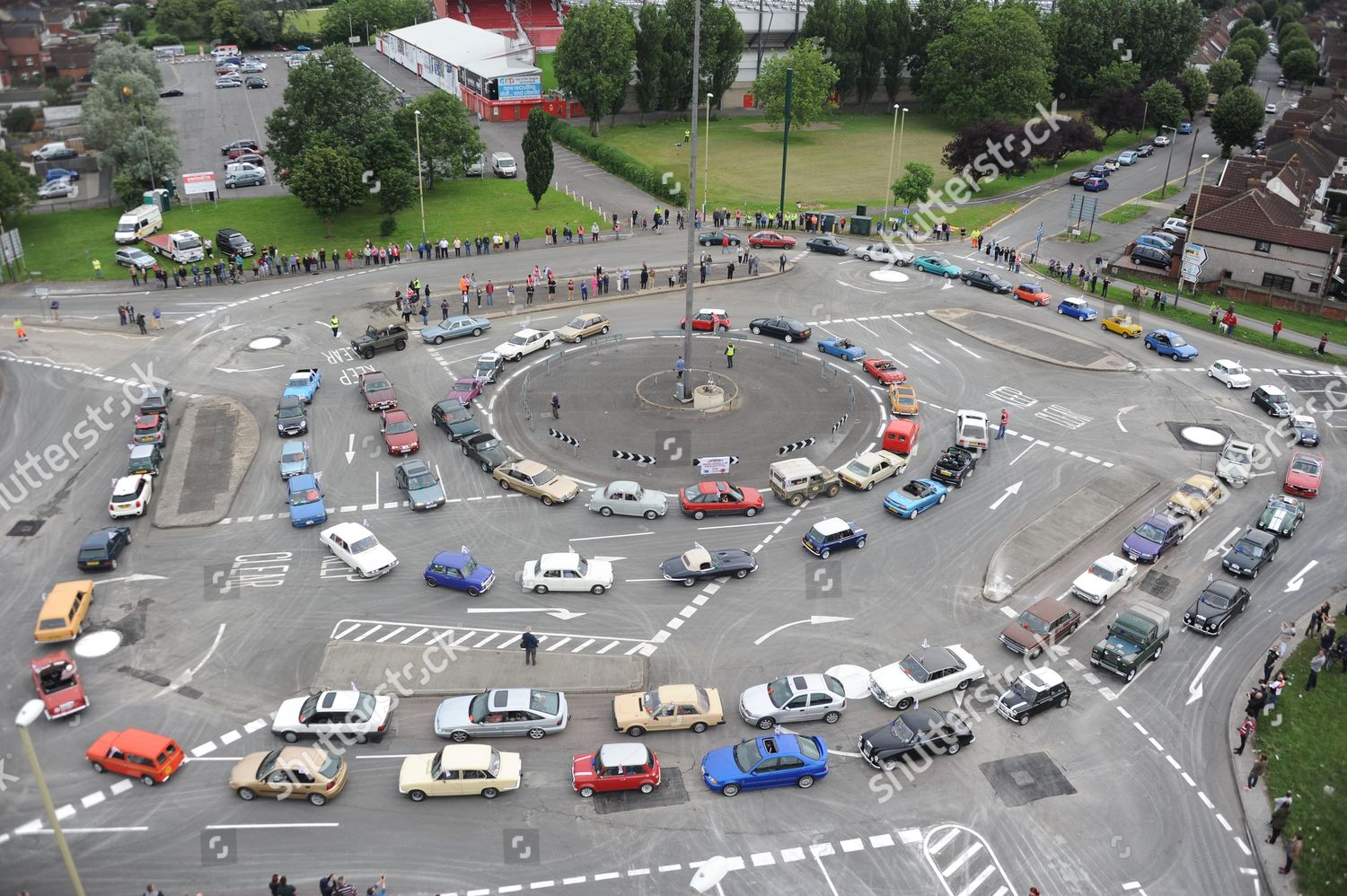 Cars On Swindons Magic Roundabout Editorial Stock Photo - Stock Image ...